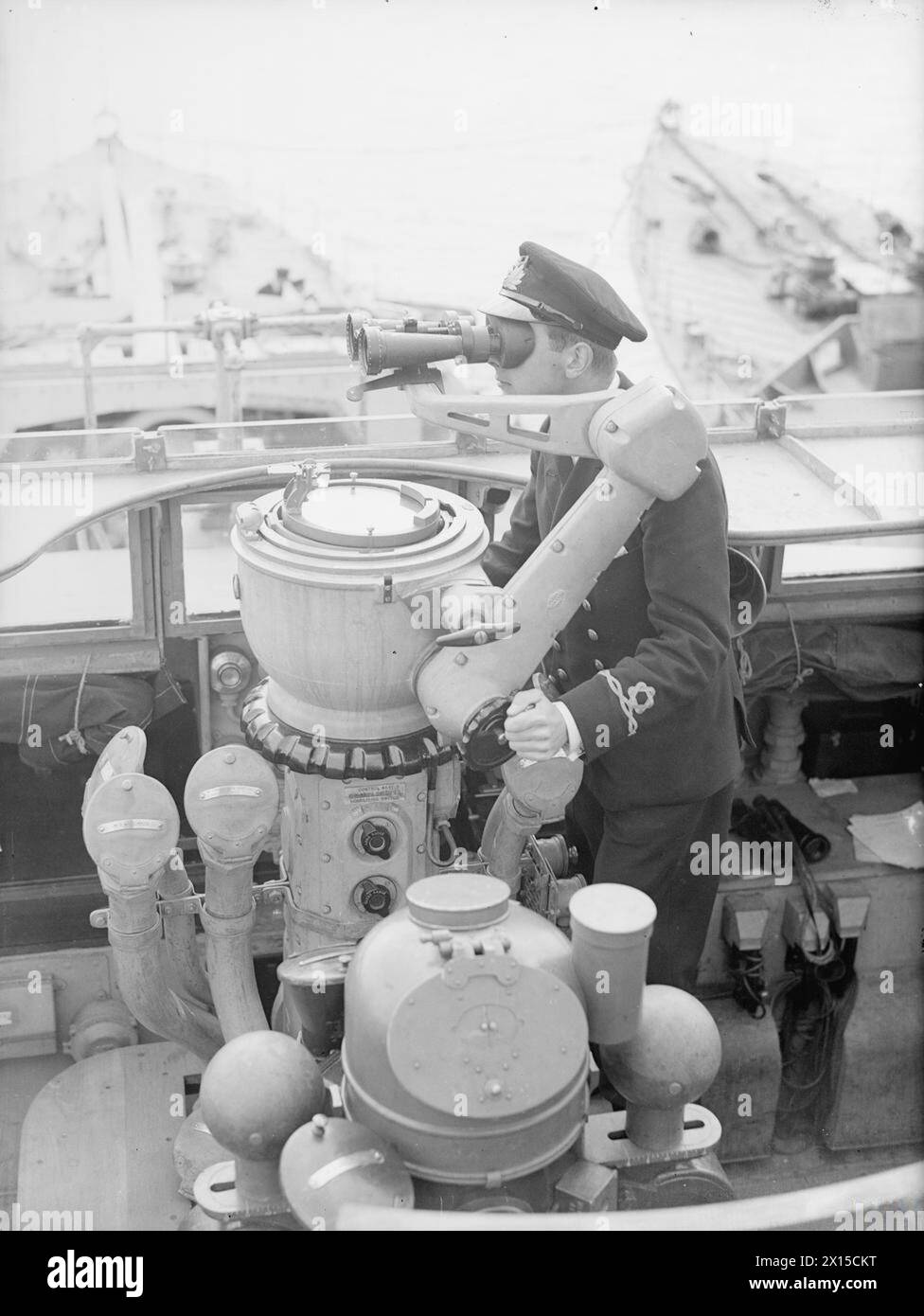 A DESTROYER'S BRIDGE EQUIPMENT. 11 JULY 1943, HMS ROEBUCK, SCAPA FLOW ...