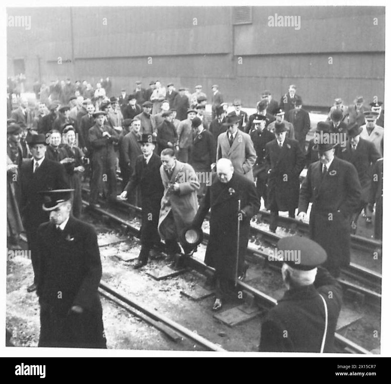 PRIME MINISTER'S TOUR - The Prime Minister walking round a steel works ...