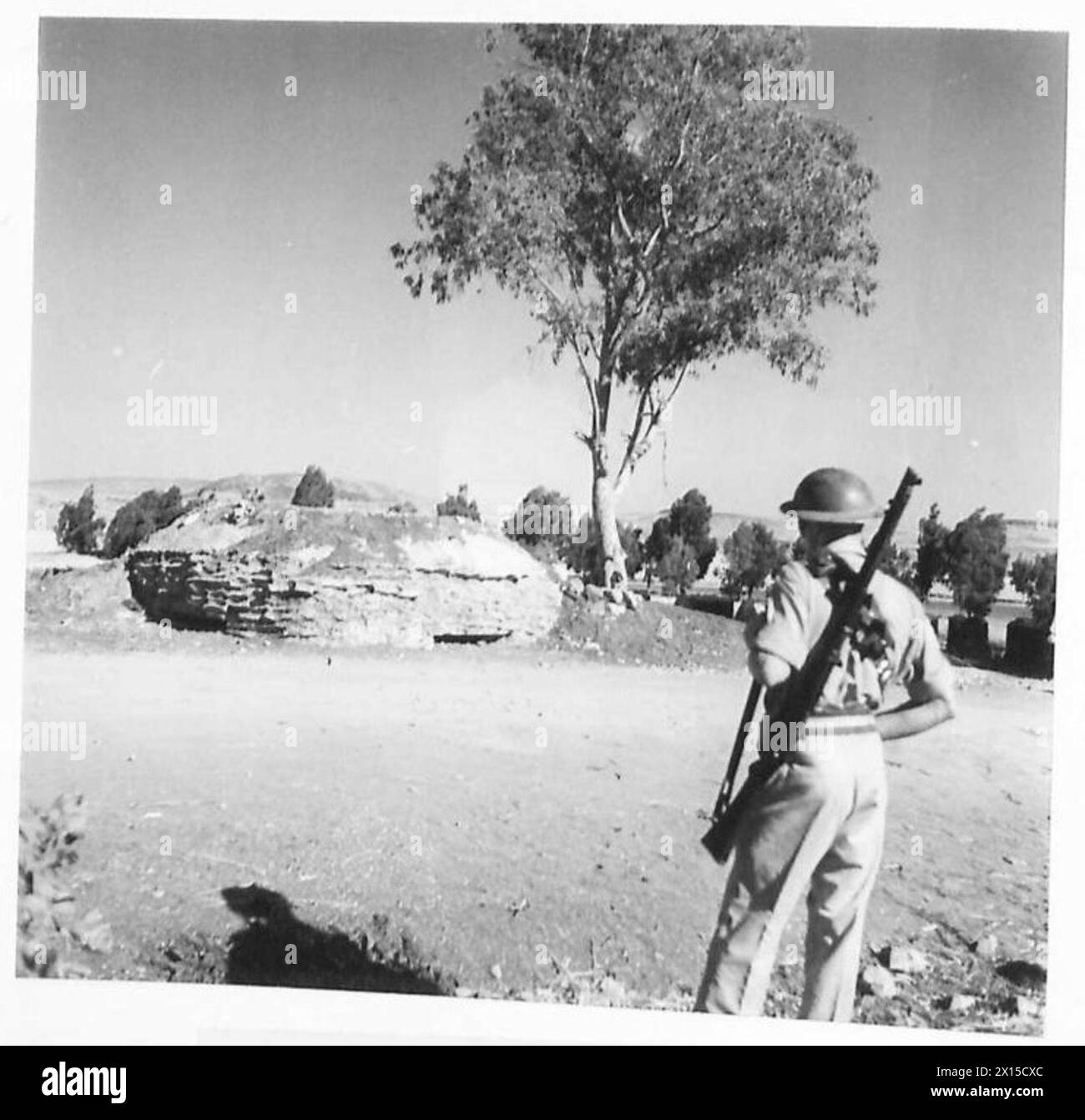 PICTURES TAKEN ON THE SYRIAN BORDER - A defence point on one of the ...