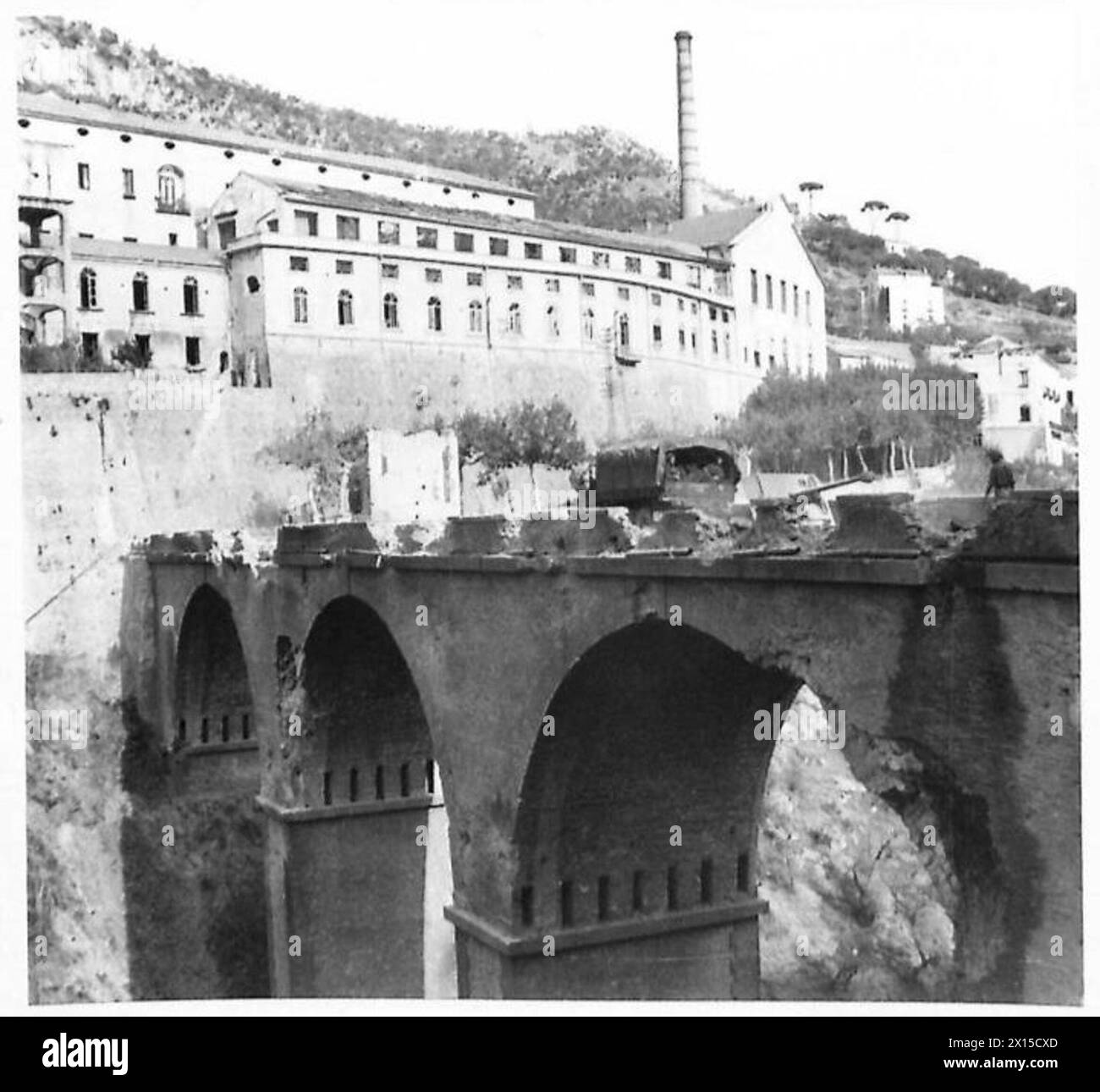 Enemy gunfire hi-res stock photography and images - Alamy