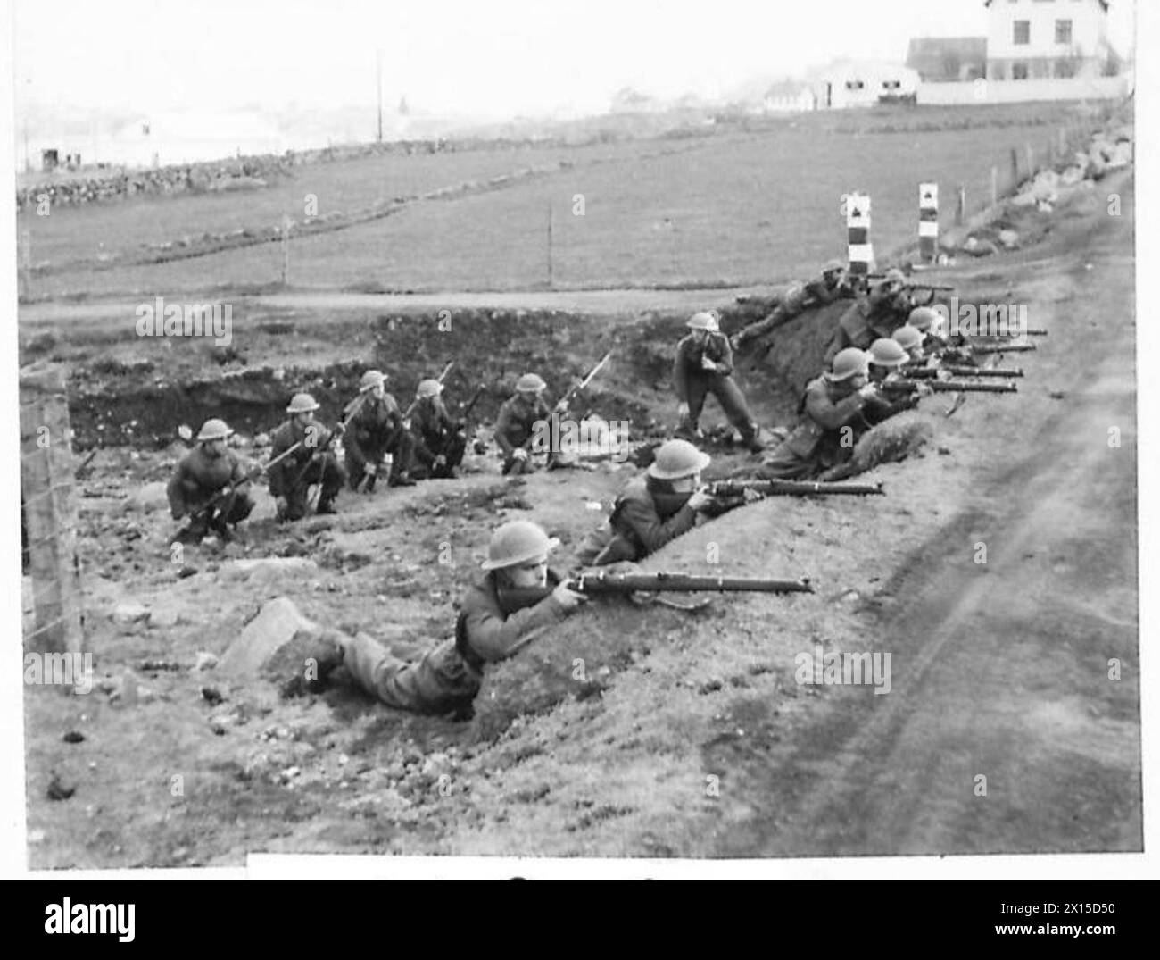 British troops conduct exercises hi-res stock photography and images ...