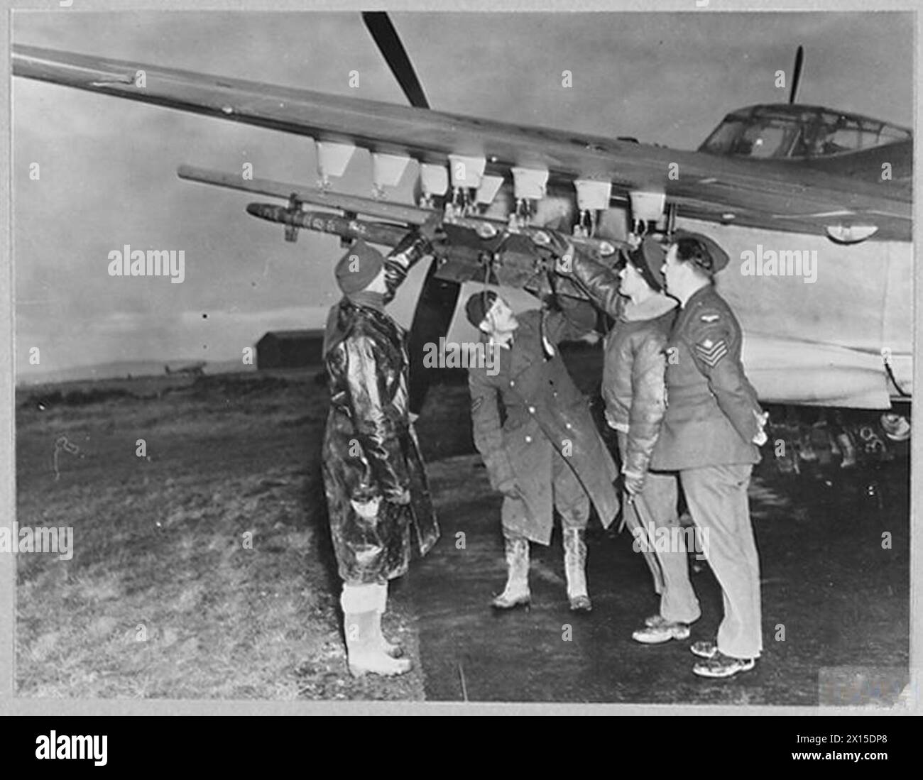 THE ROCKET PROJECTILE MOSQUITO - 14289 Picture (issued 1945) shows ...