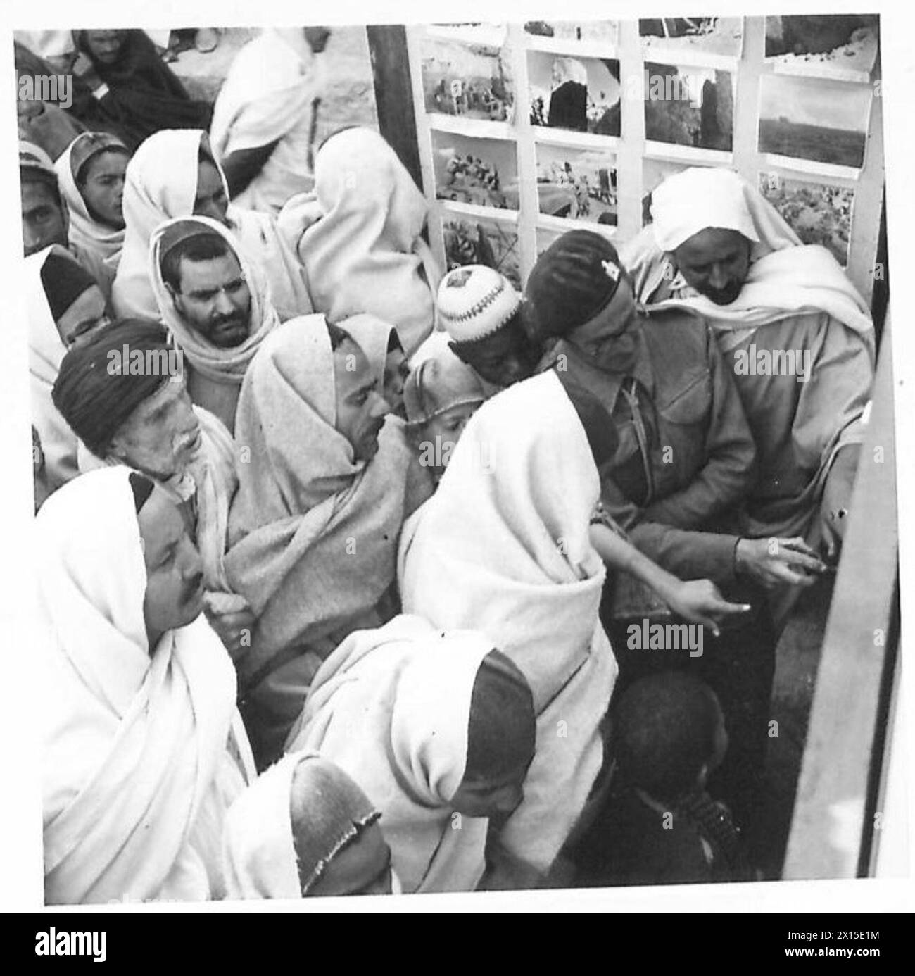 "WAR NEWS IN PICTURES"ARABS GET TRAVELLING PICTURE DISPLAY IN THE ...