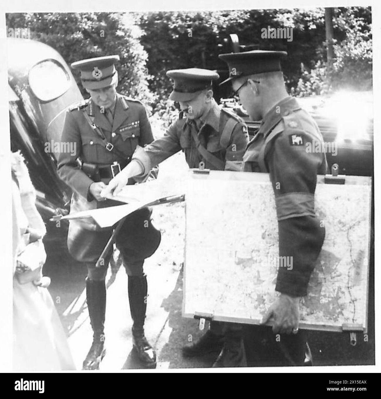 The Commander-in-Chief of Eastern Command receives a briefing from the ...