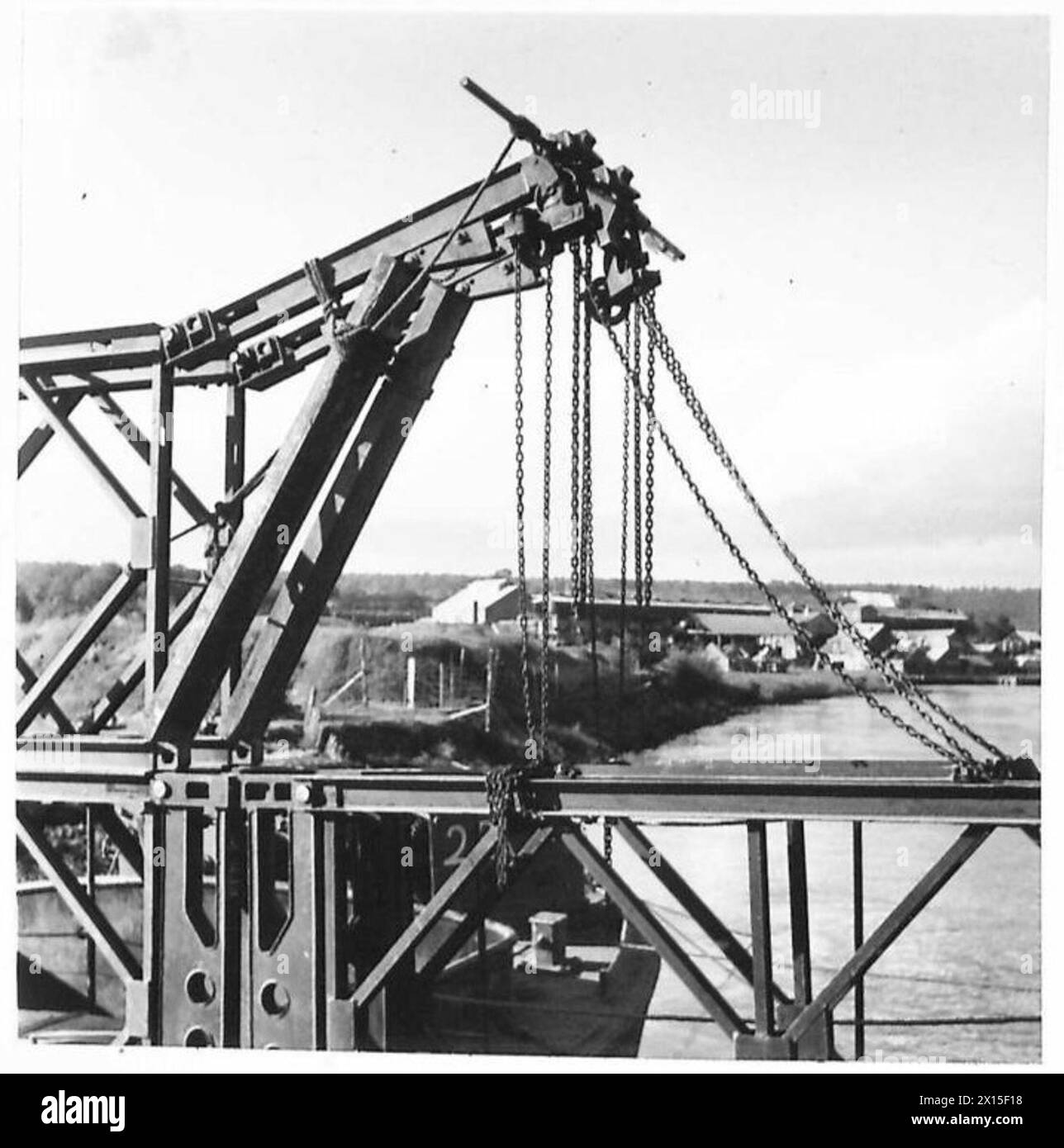 BAILEY BRIDGE CONSTRUCTION - The Bailey Bridge under construction ...
