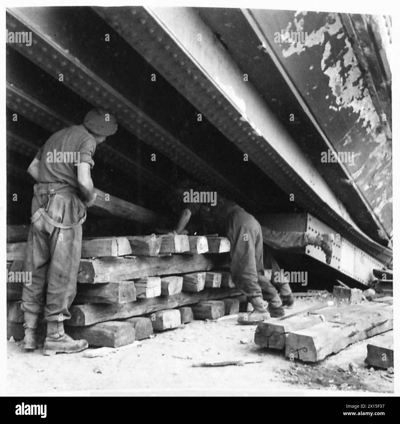 Reinforcing bridge Black and White Stock Photos & Images - Alamy