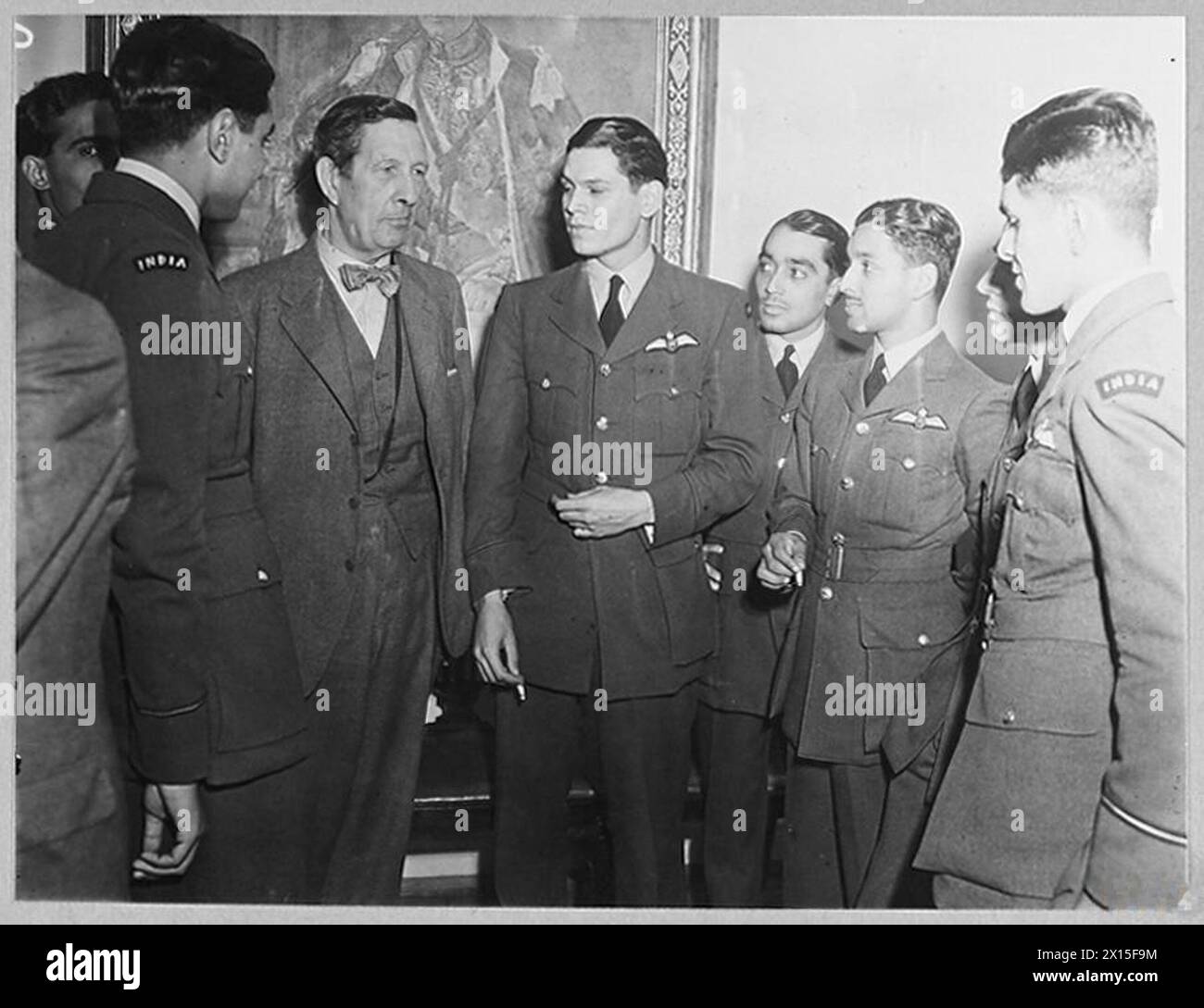 INDIAN AIR FORCE OFFICERS ENTERTAINED BY THE BRITISH COUNCIL - 10514 ...