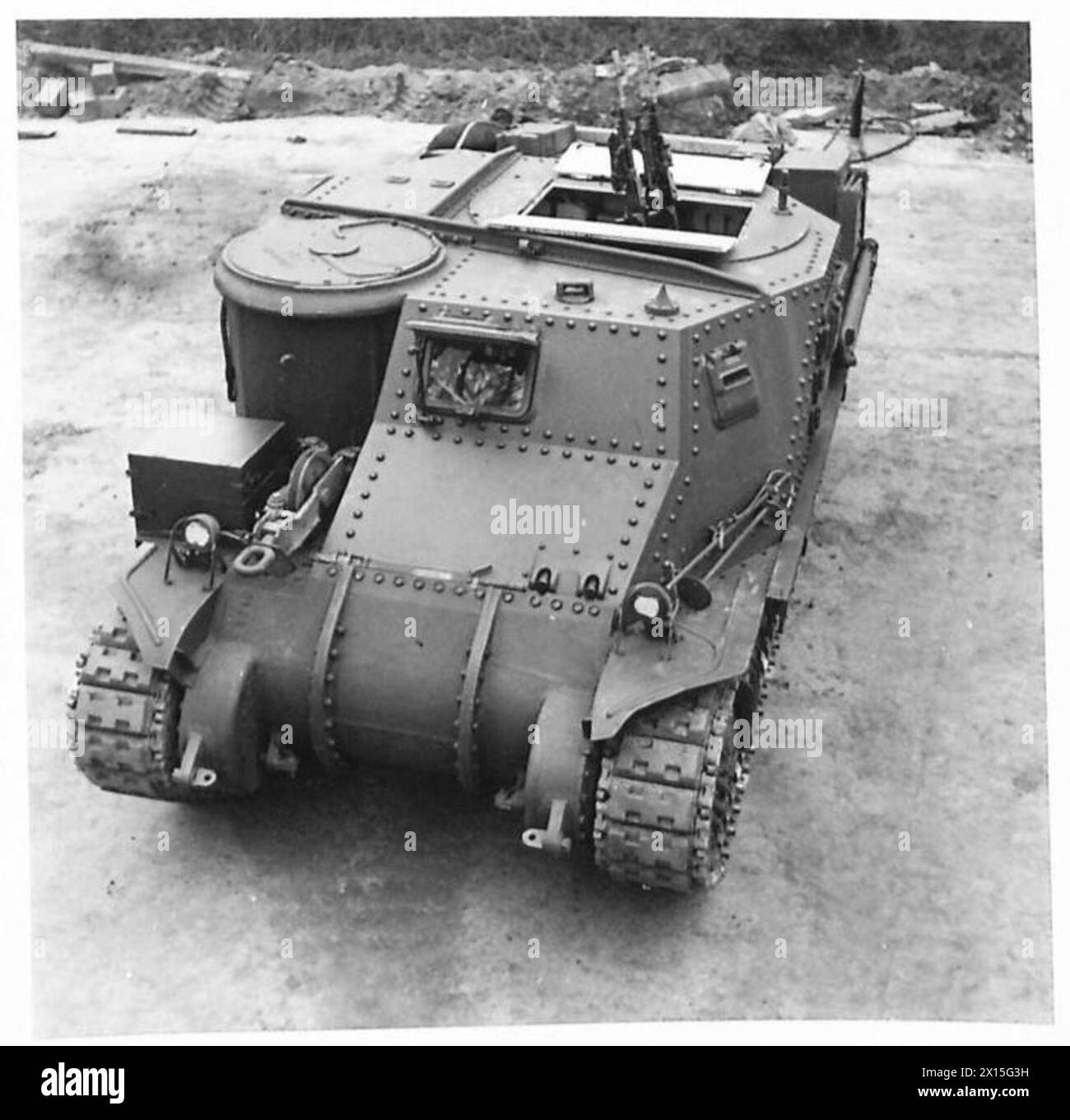 Showing roof Black and White Stock Photos & Images - Alamy