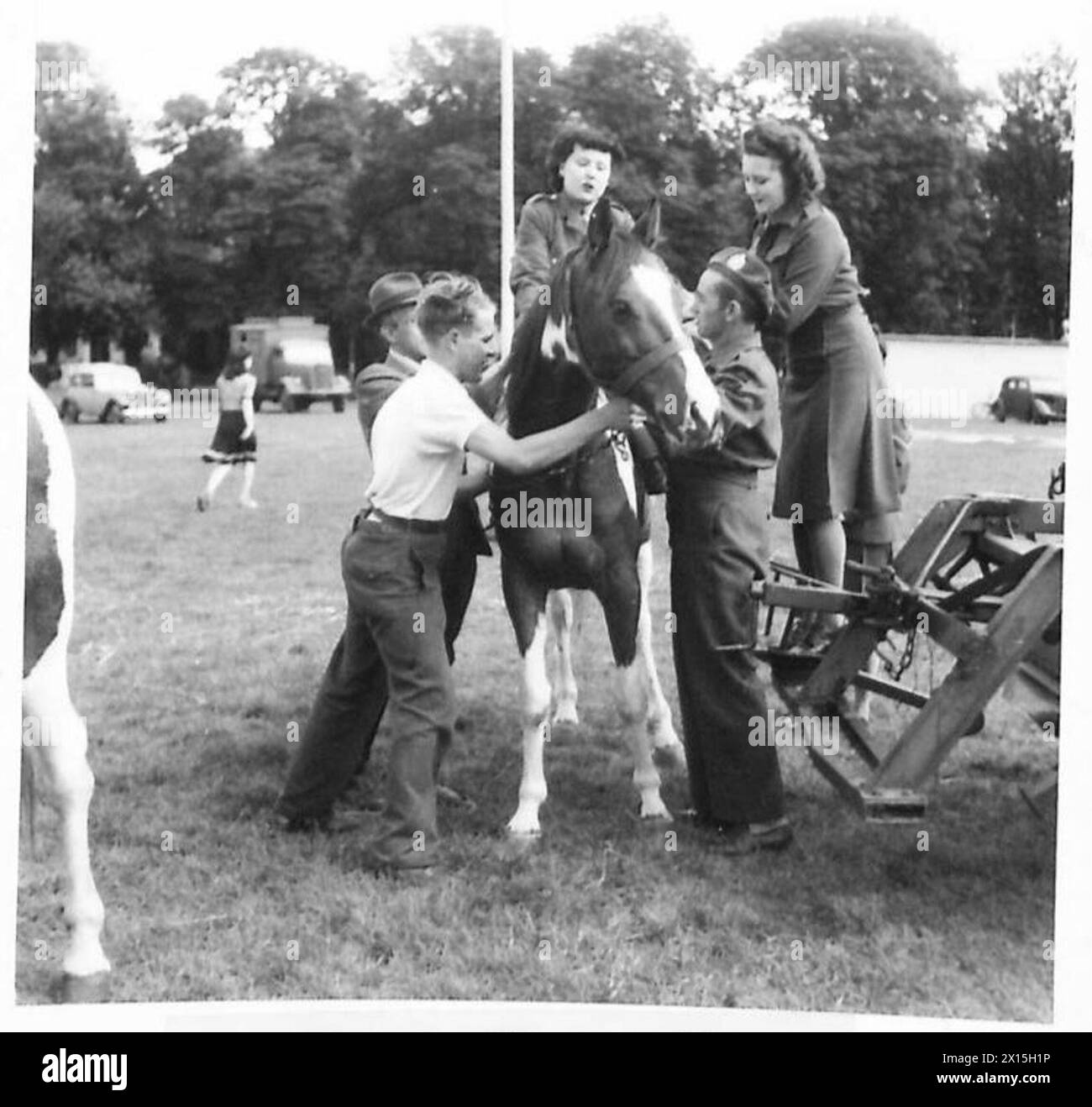 British soldiers ride horses hi-res stock photography and images - Alamy