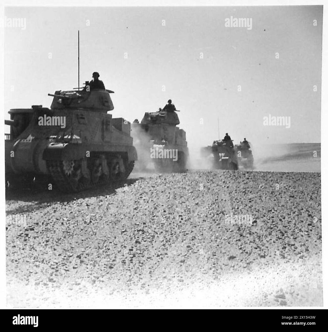 American army tanks in desert hi-res stock photography and images - Alamy