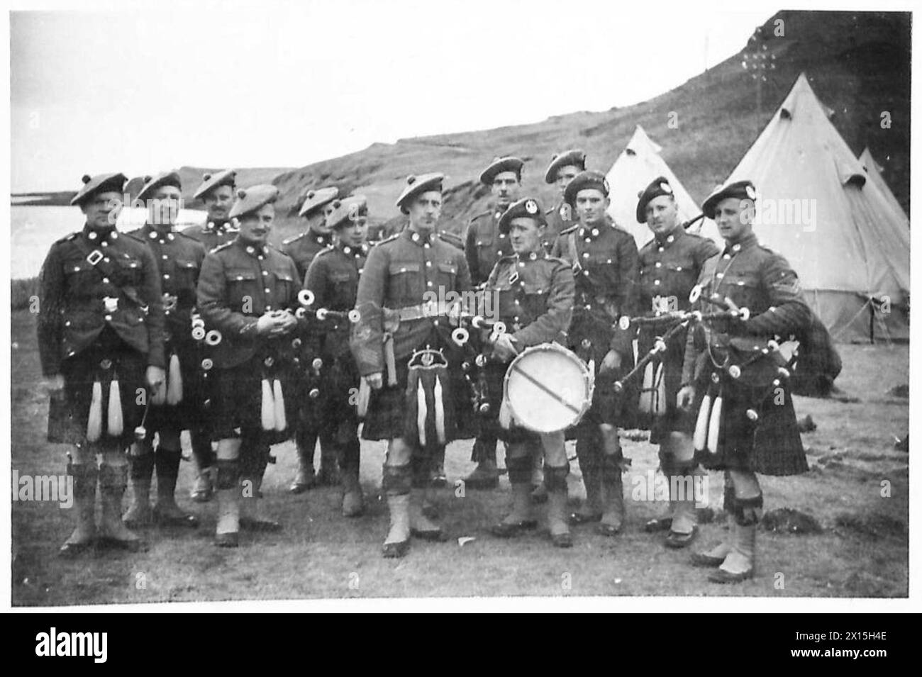 BRITISH AND CANADIAN TROOPS IN ICELAND - The pipe-band of the Cameron ...