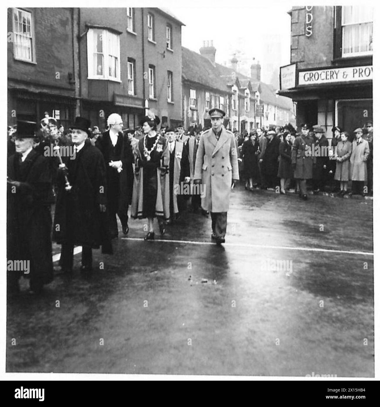 GOC SOUTHERN COMMAND ATTENDS ARMISTICE DAY SERVICE - The procession ...