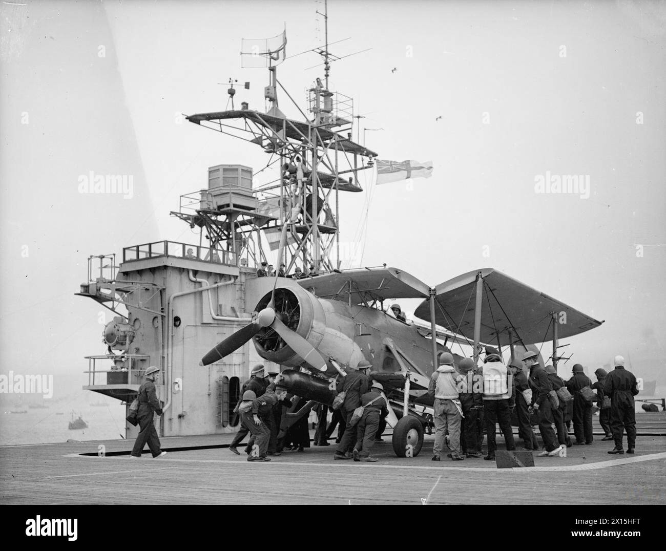 HMS BATTLER - US BUILT "POCKET" CARRIER HELPS NAVY TO DEFEAT U-BOATS ...