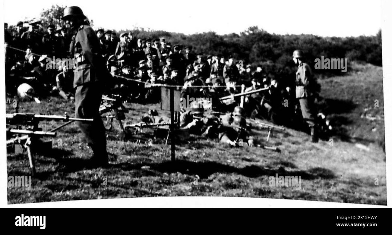 Weapons firing Black and White Stock Photos & Images - Alamy