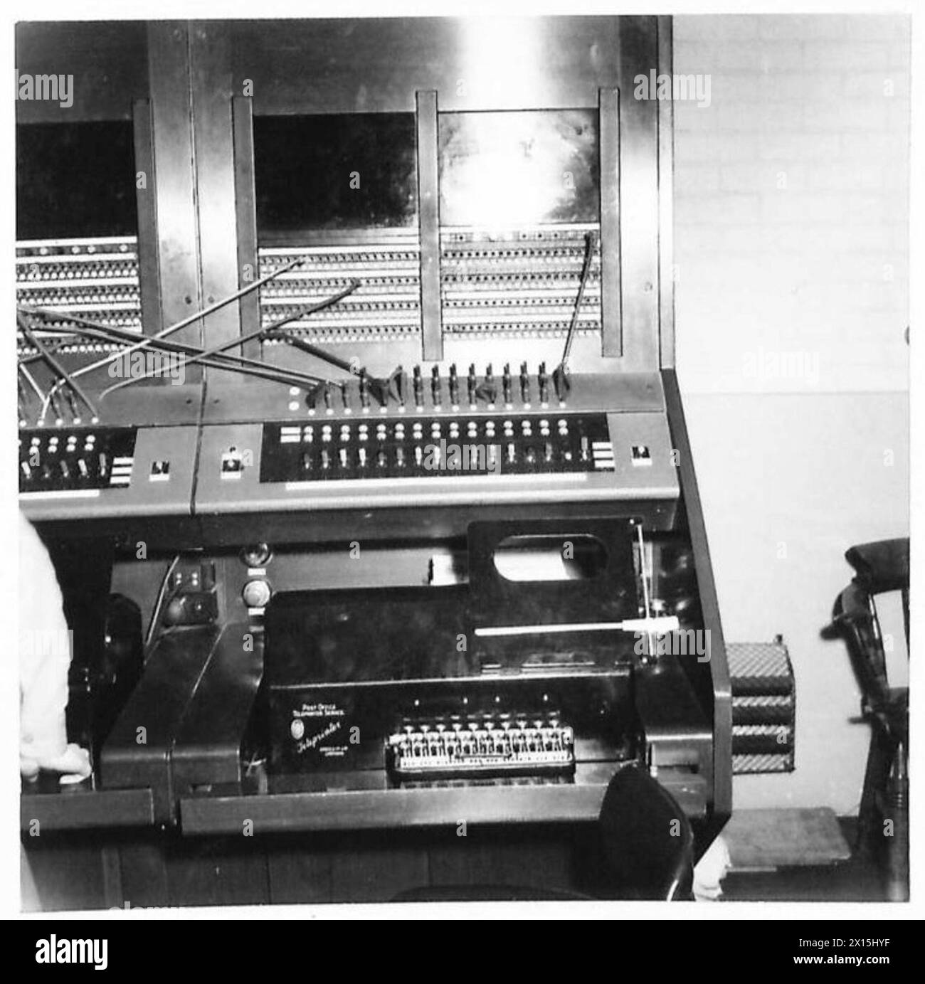 SIGNAL EQUIPMENT - Teleprinter switchboard at Cheltenham , British Army ...