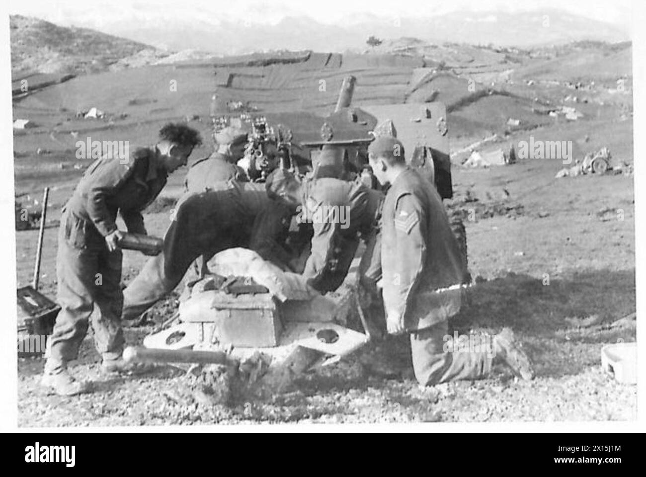 Field artillery personnel from Cut Out Stock Images & Pictures - Alamy