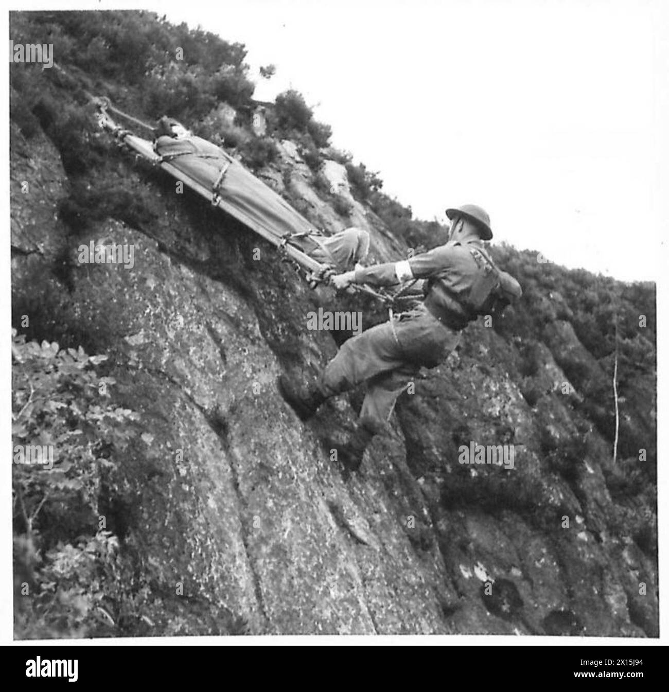 ROYAL ARMY MEDICAL CORPS IN ACTION IN NORTHERN IRELAND - Carrying a ...