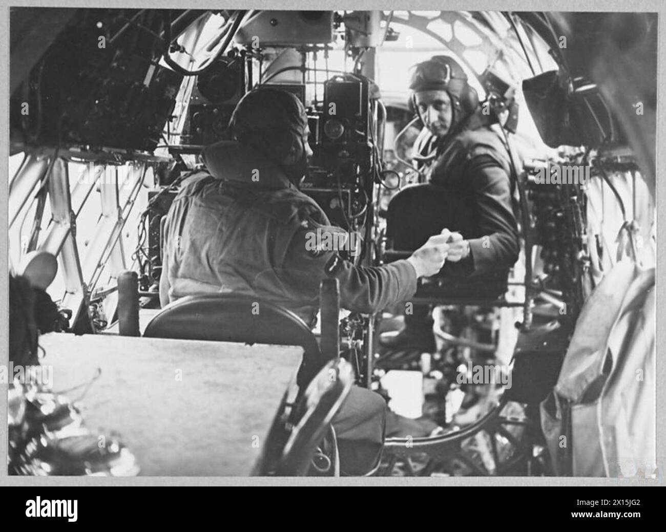 Flight_task hi-res stock photography and images - Alamy