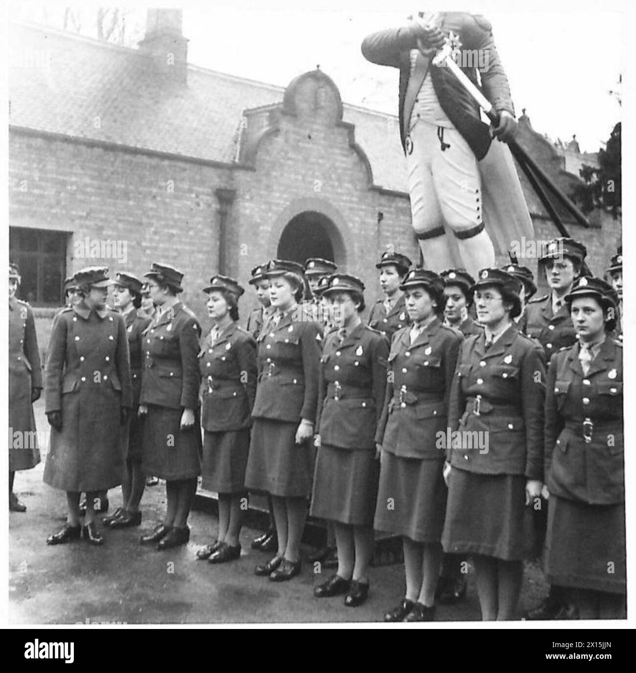 HRH THE PRINCESS ROYAL VISITS SIGNALS ESTABLISHMENT - HRH the Princess ...