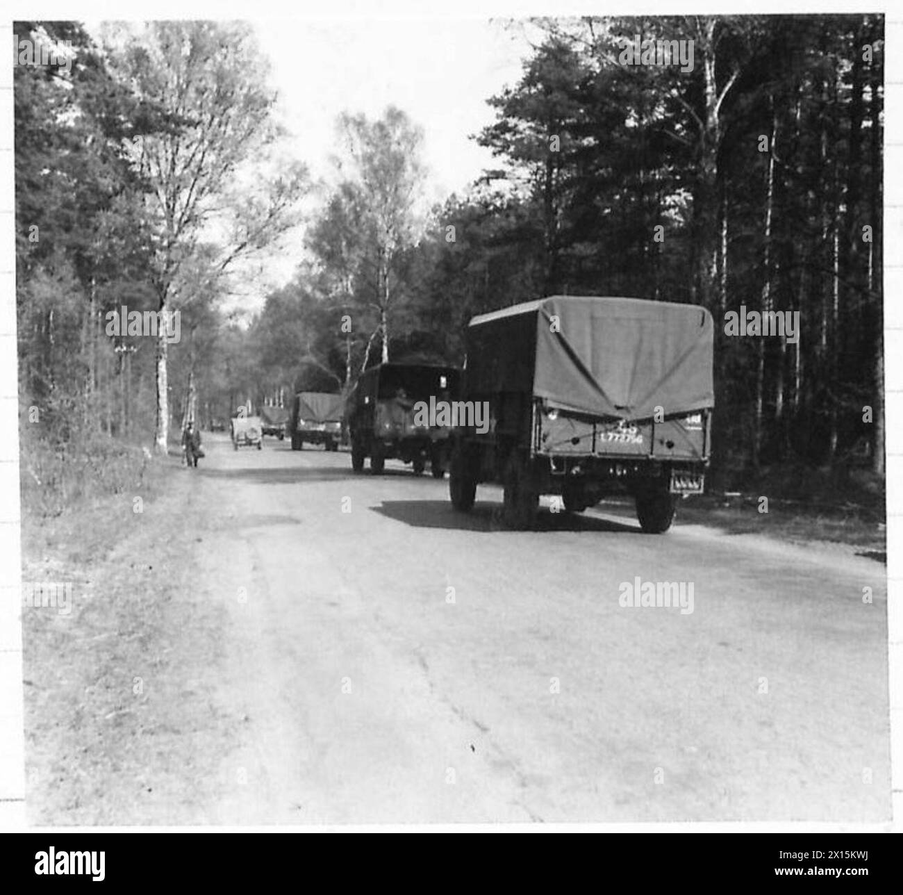 SCENES IN THE UELZEN AREA - Transport on its way to the marshalling ...