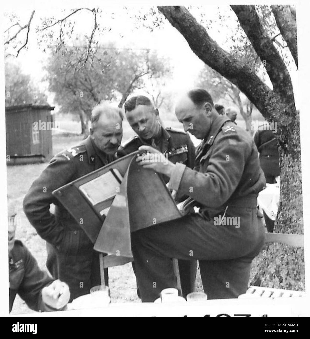 Generals Sulik, Duch, and Major General A. Dudley Ward attend an Eighth ...