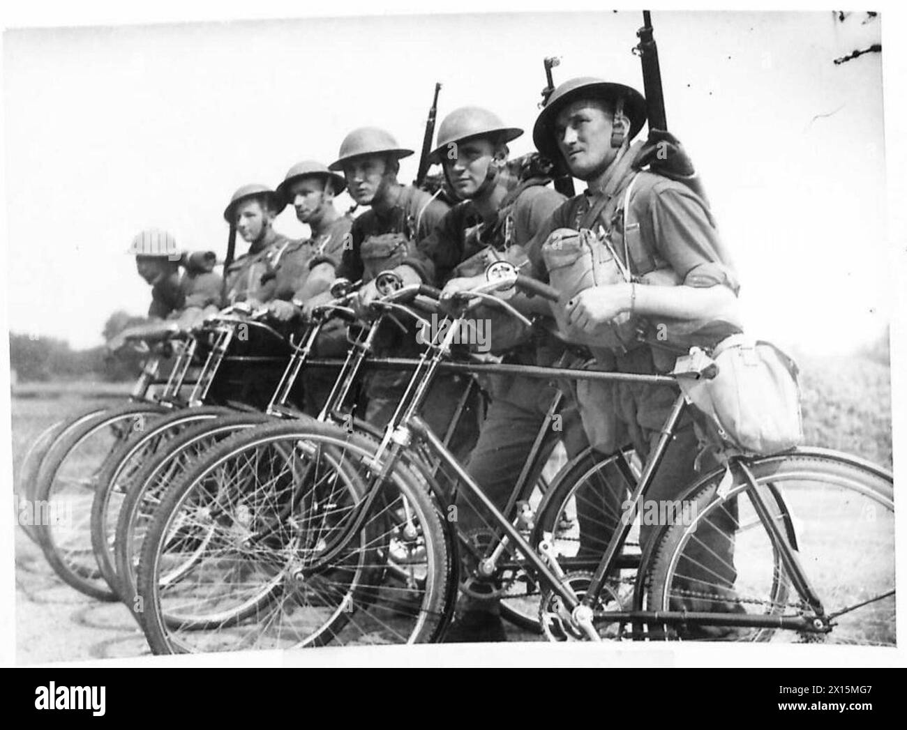 British army soldiers equipped Cut Out Stock Images & Pictures - Alamy