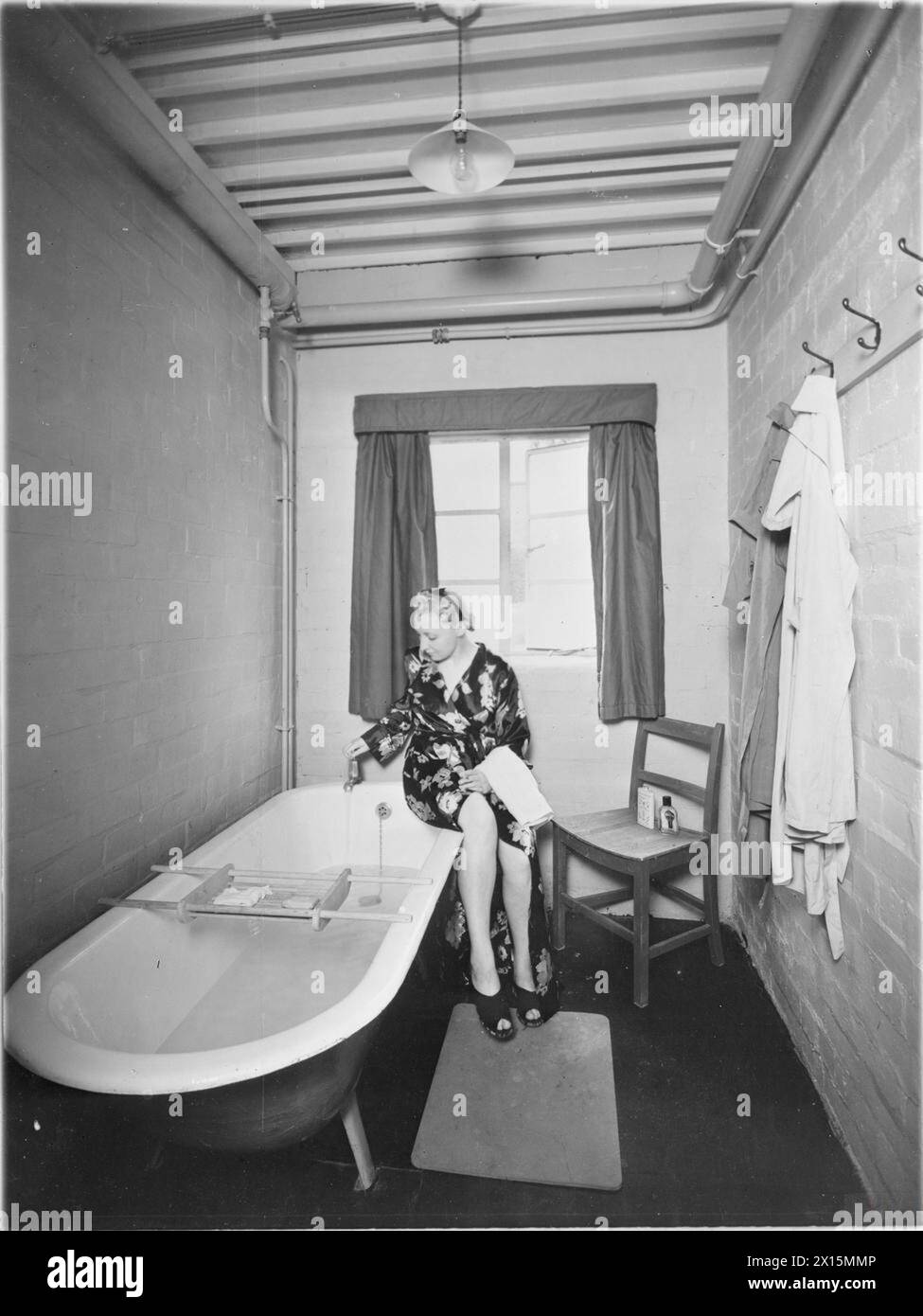 Military bathroom facilities hi-res stock photography and images - Alamy