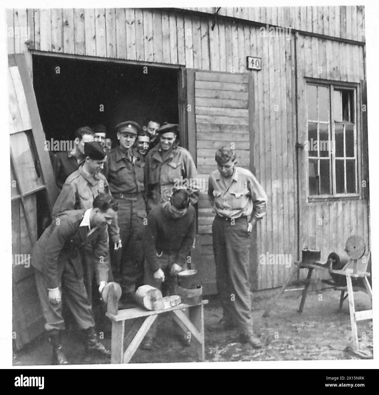 Canadian and American soldiers captured at Dieppe and Salerno ...