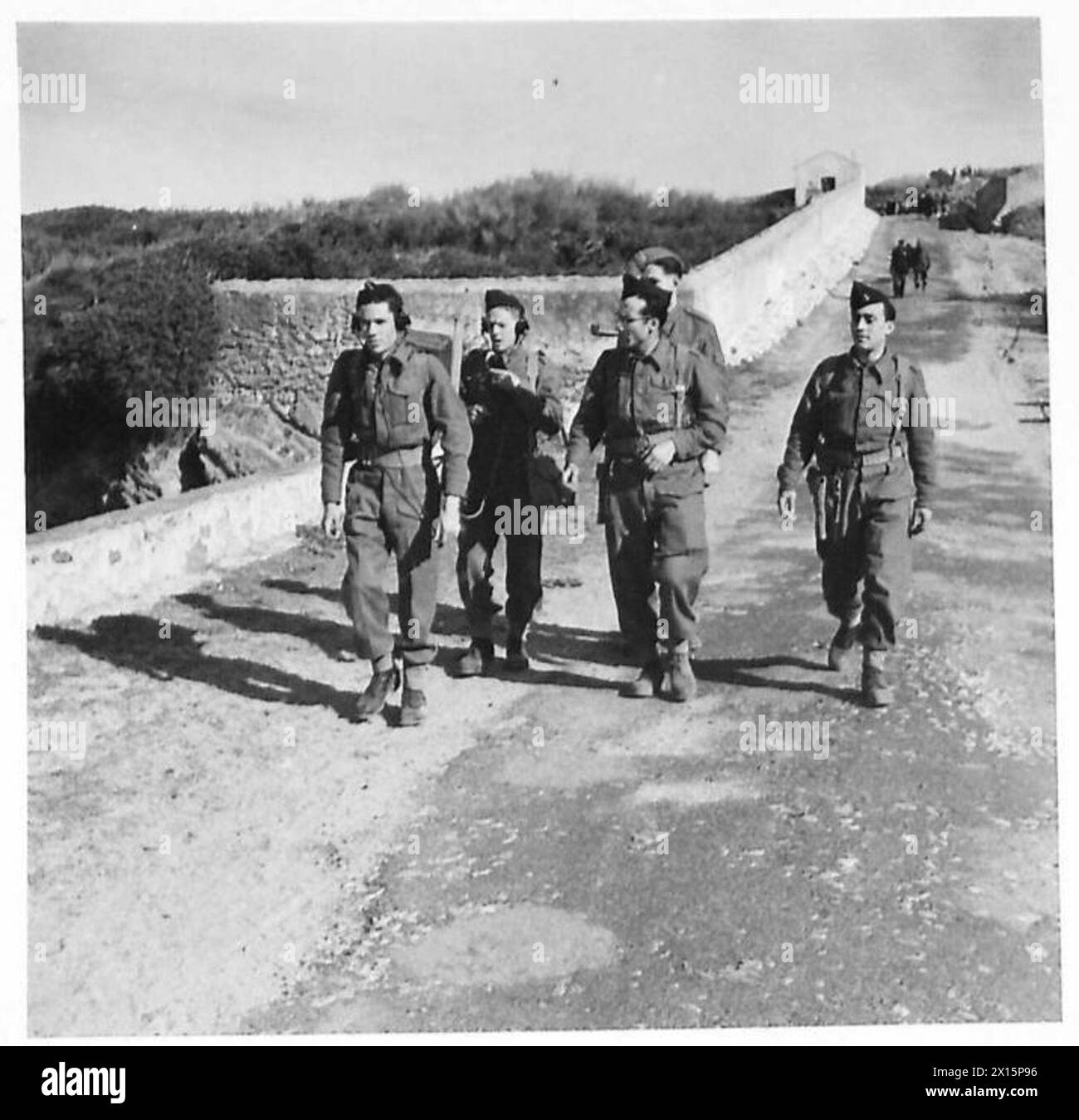 British army section patrol hi-res stock photography and images - Alamy