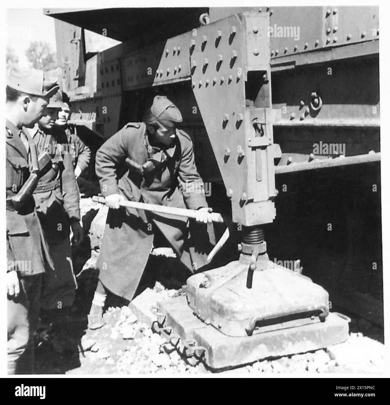 Set up guns Cut Out Stock Images & Pictures - Alamy