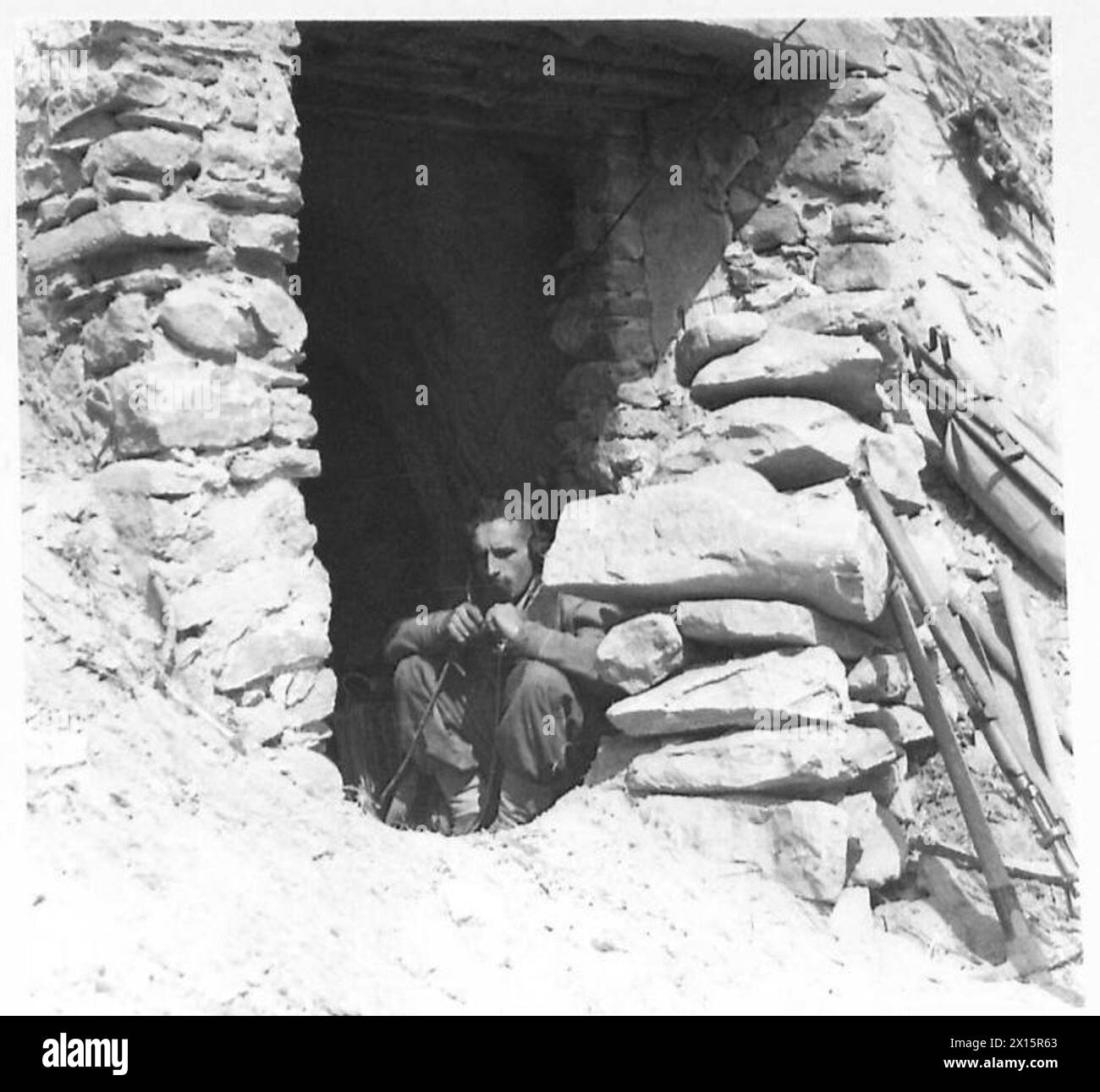 EIGHTH ARMY : SCOTS TROOPS IN ZOLLARA - This German dug-out at Zollara ...