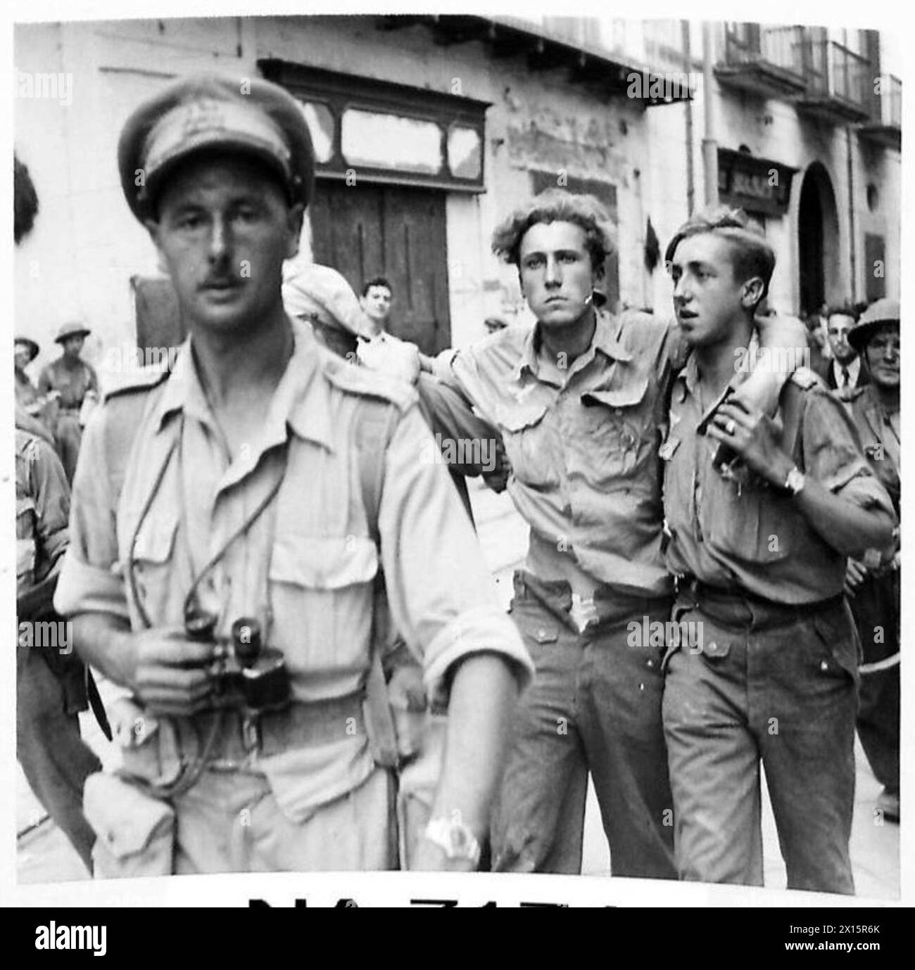 6 men Cut Out Stock Images & Pictures - Alamy