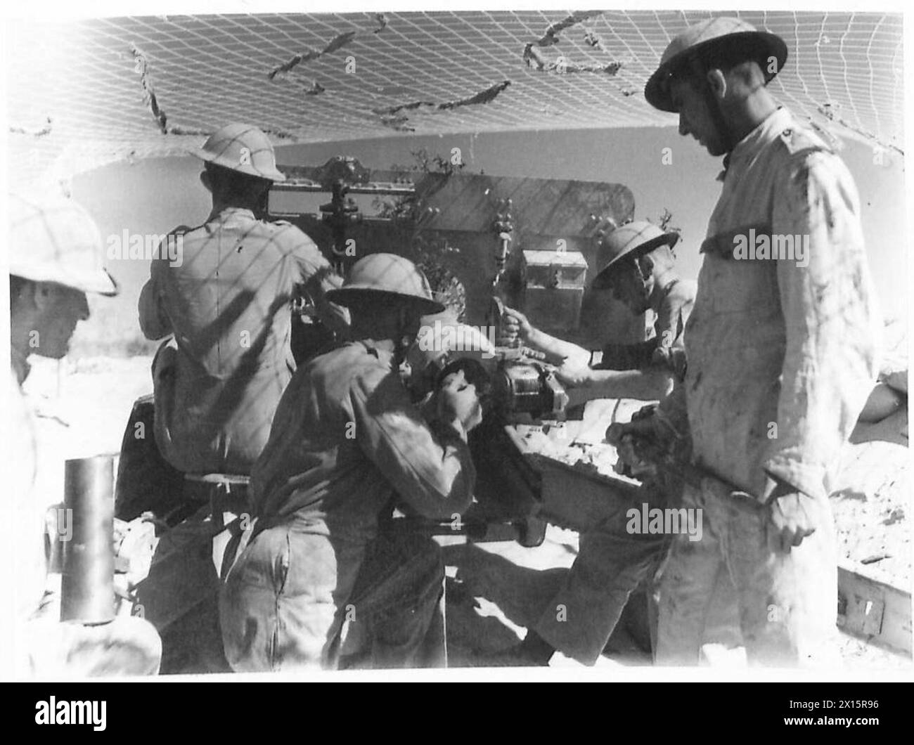 Bridge gun Cut Out Stock Images & Pictures - Alamy