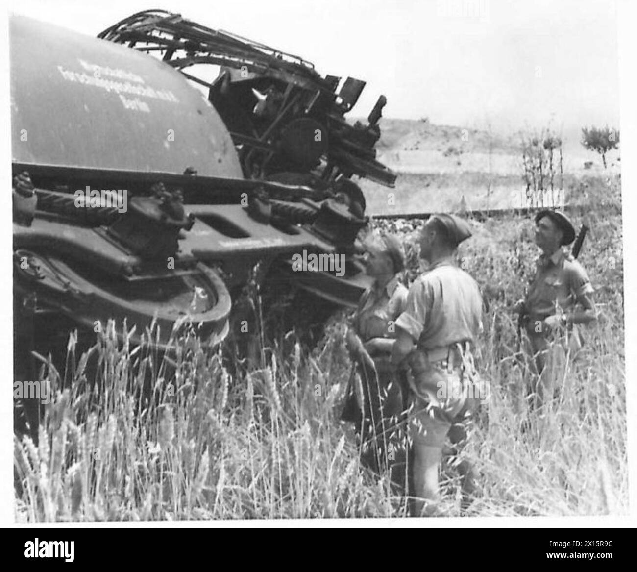ITALY : BOMBED RAILWAYS AND ROLLING STOCK - All the way from Berlin ...
