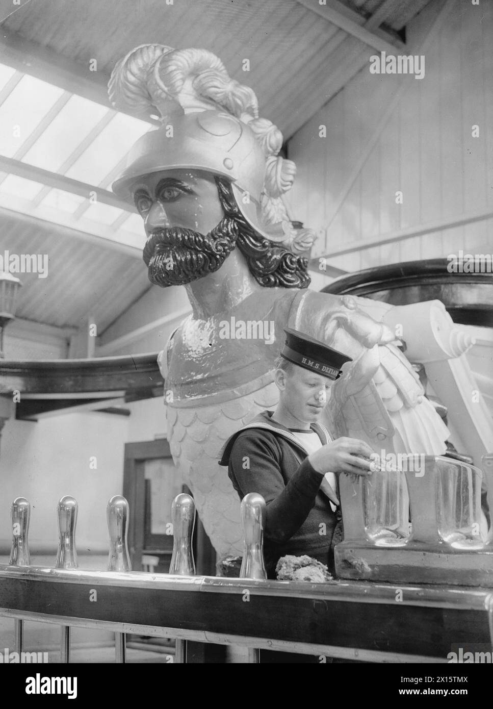 HMS DEFIANCE, TRAINING ESTABLISHMENT. SEPTEMBER 1940, HMS DEFIANCE ...