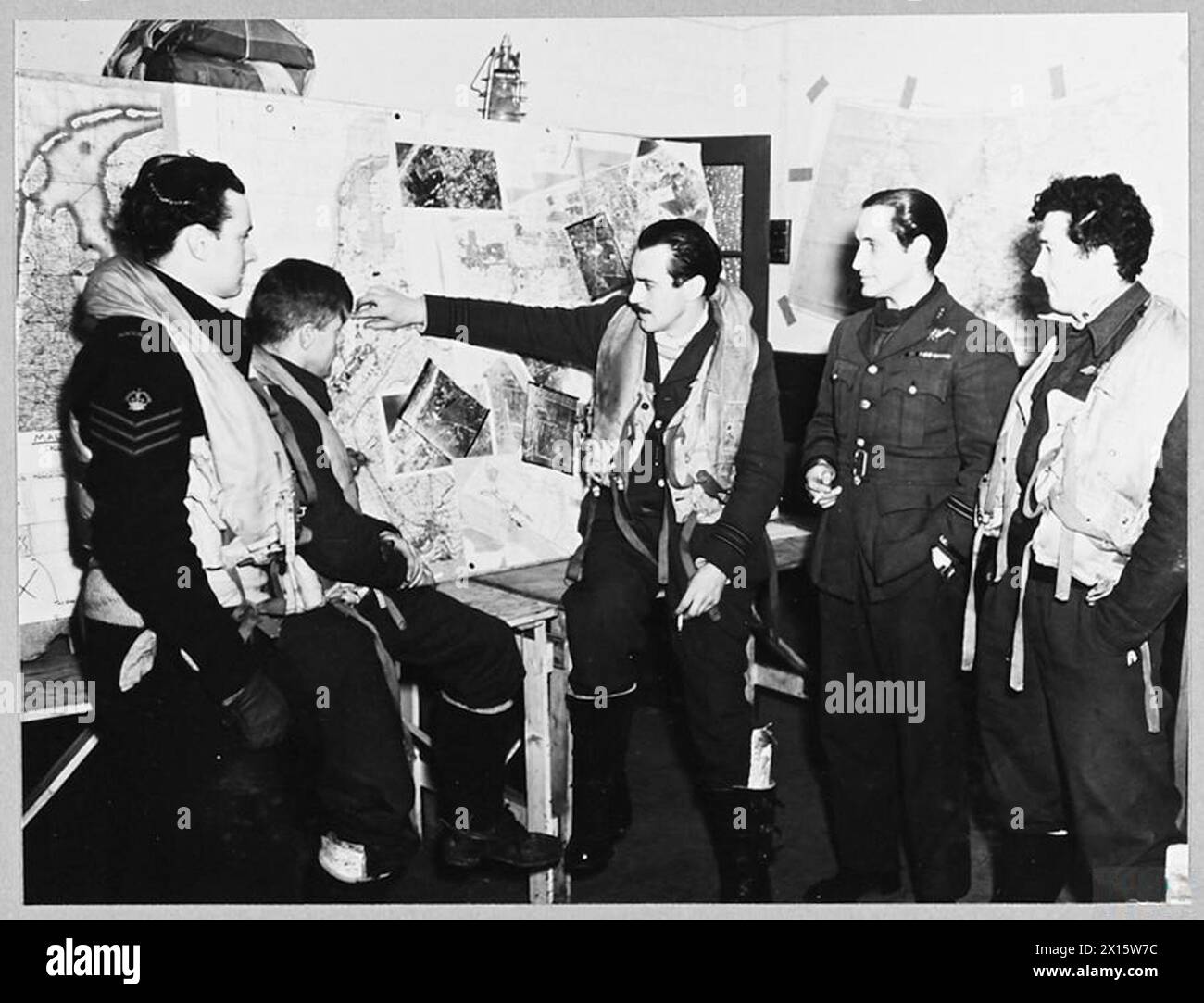V 2 nazi rocket hi-res stock photography and images - Alamy