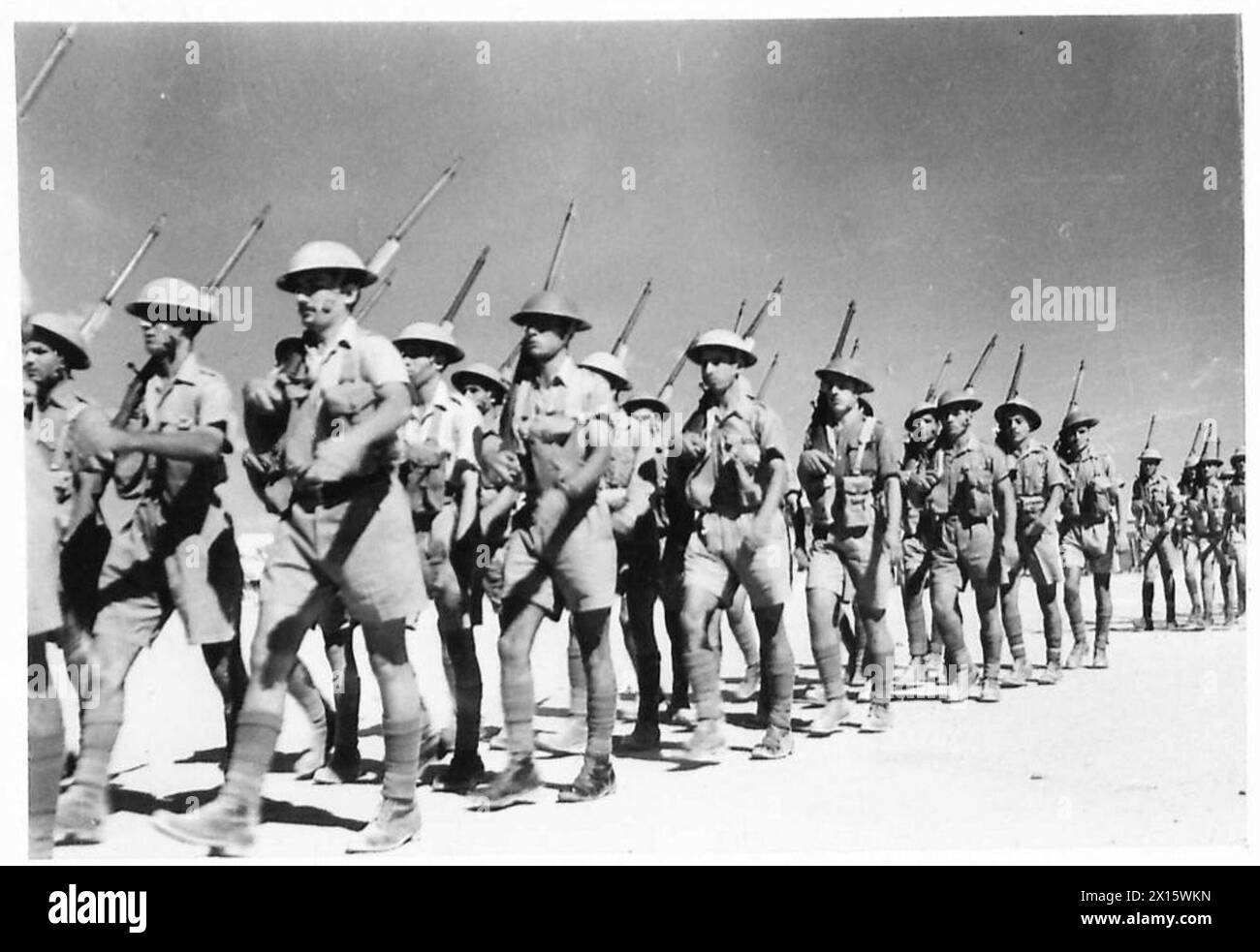 Greek army in middle hi-res stock photography and images - Alamy