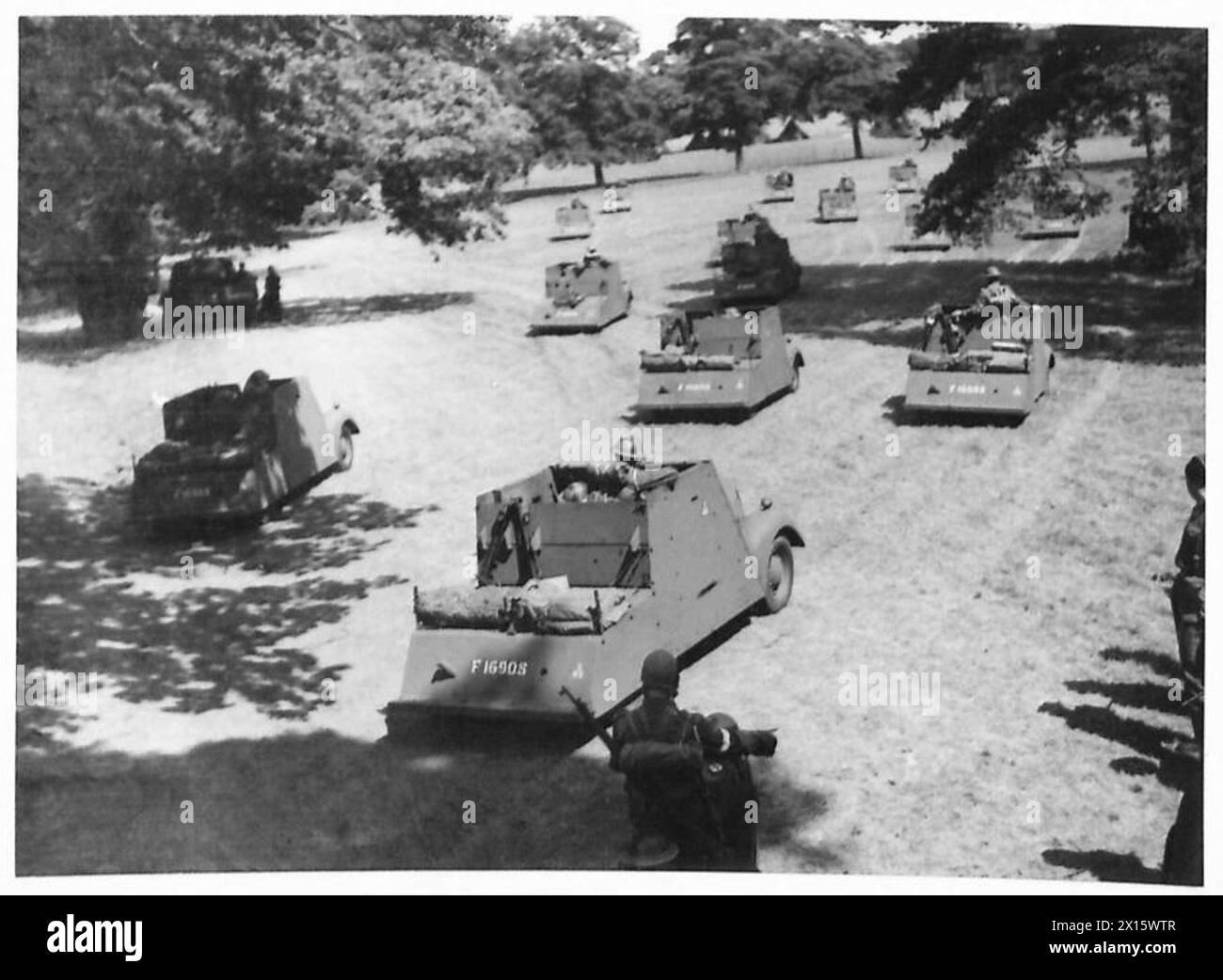 British army vehicles Black and White Stock Photos & Images - Alamy