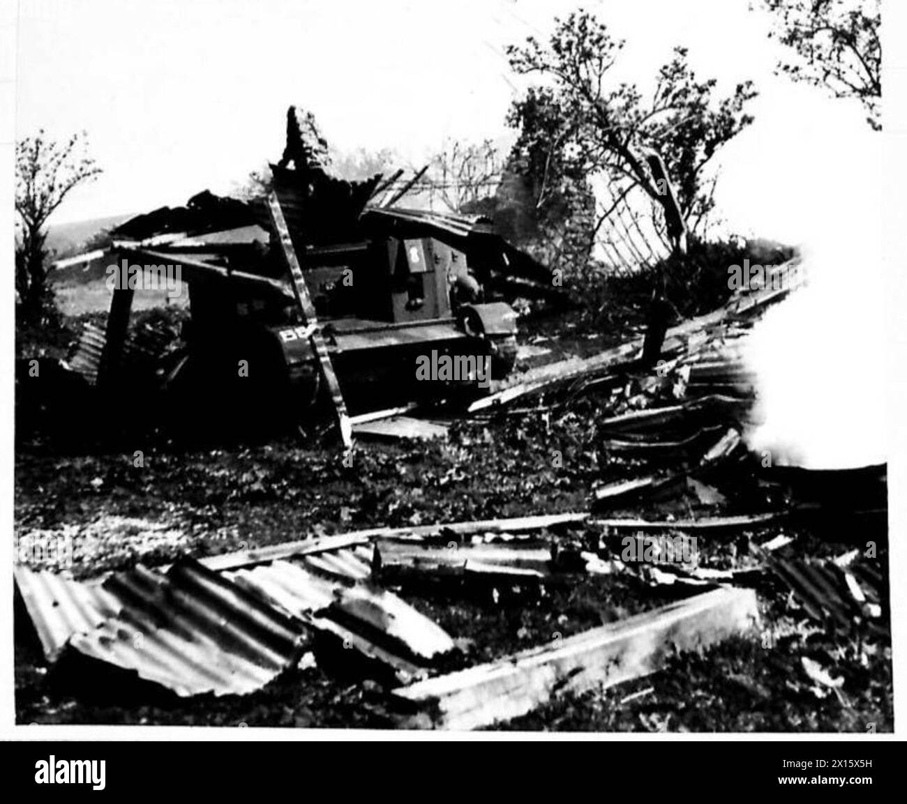 SECRET : 48TH DIV. BATTLE SCHOOL AT BROCKLESBURY PARK, LINCOLNSHIRE ...
