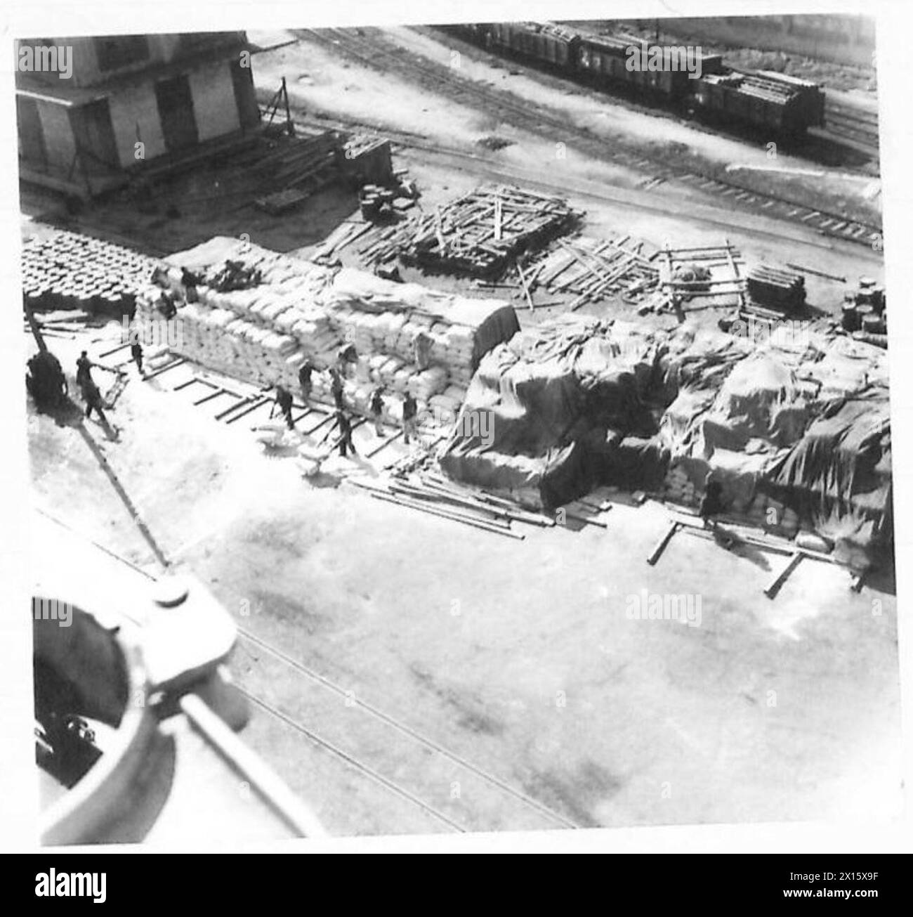 Ongoing loading Black and White Stock Photos & Images - Alamy