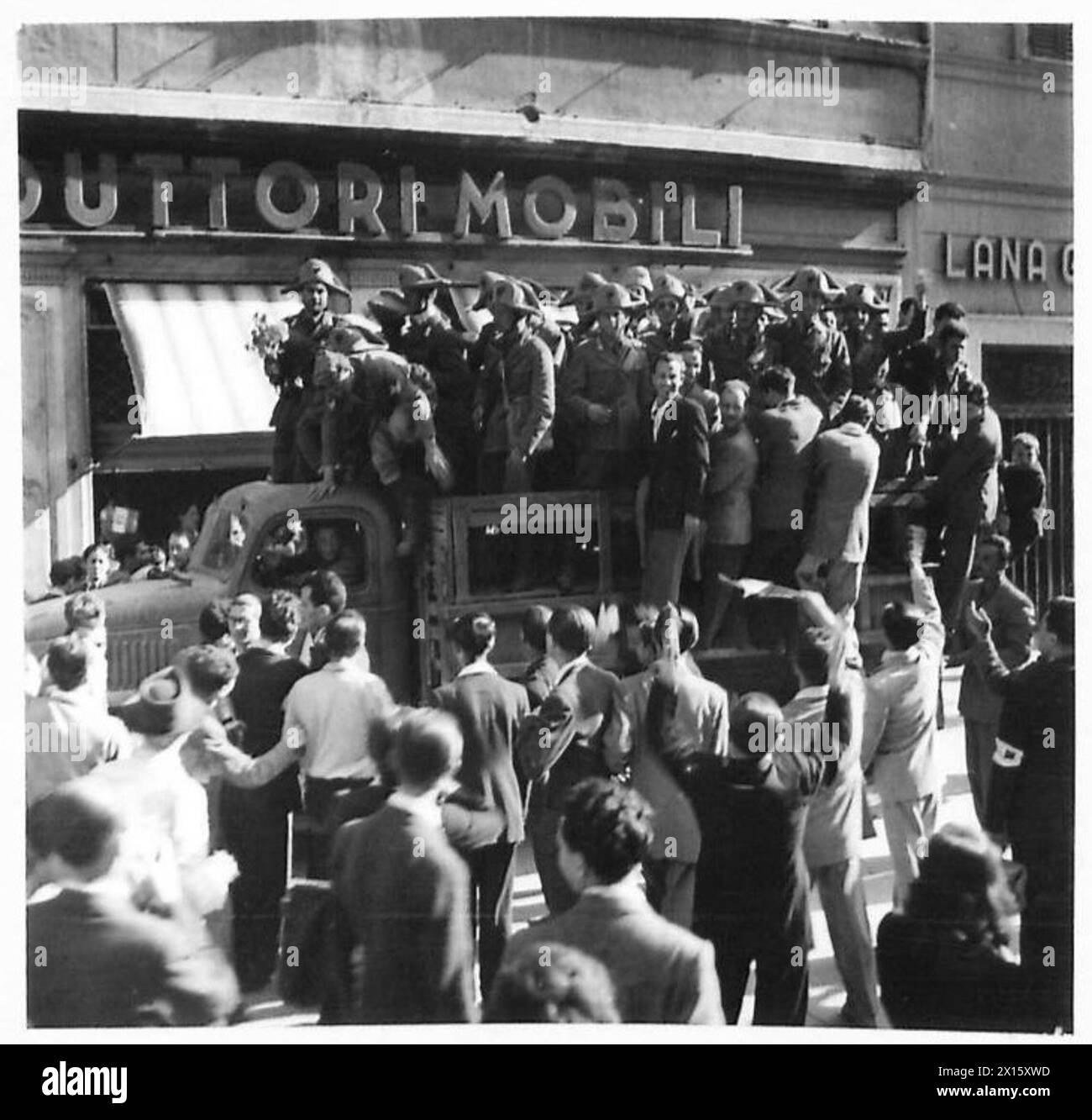 THE BRITISH ARMY IN NORTH AFRICA, SICILY, ITALY, THE BALKANS AND ...