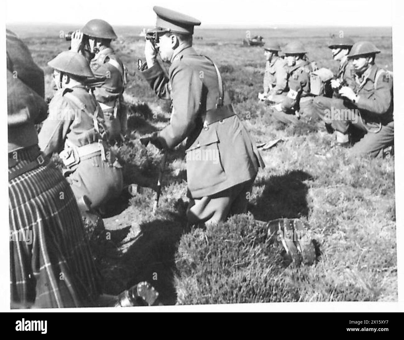 COMMANDER-IN-CHIEF HOME FORCES INSPECTS ORKNEY AND SHETLAND DEFENCES ...