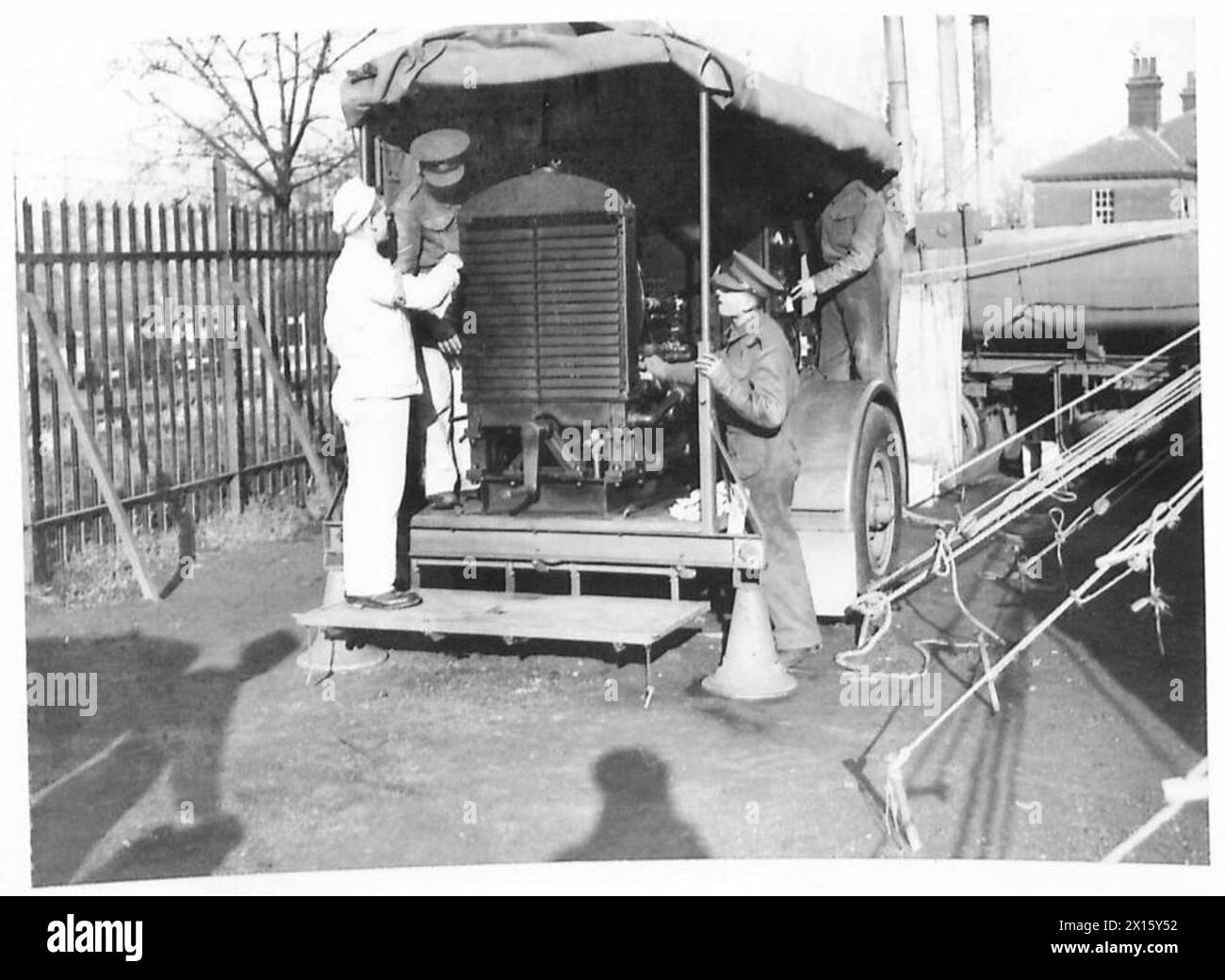 ARMY BAKERY - Scenes at the Army Bakery at Aldershot British Army Stock ...