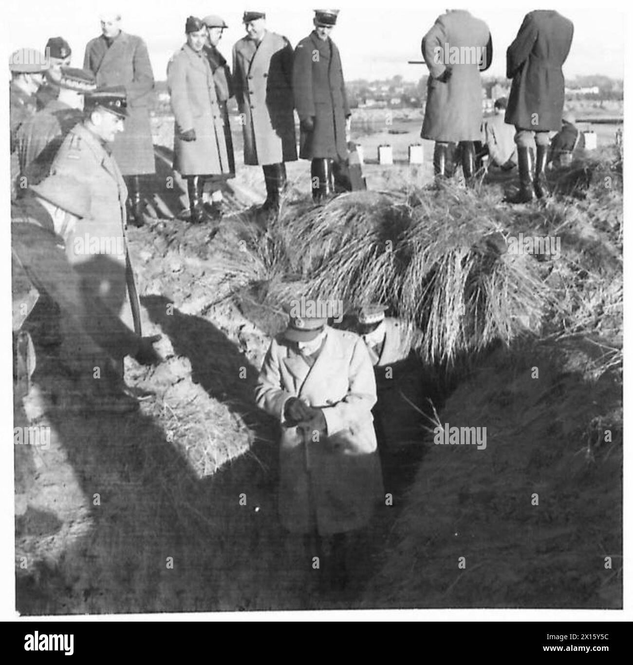 General Tadeusz Klimecki, Chief of Polish General Staff, and Colonel ...