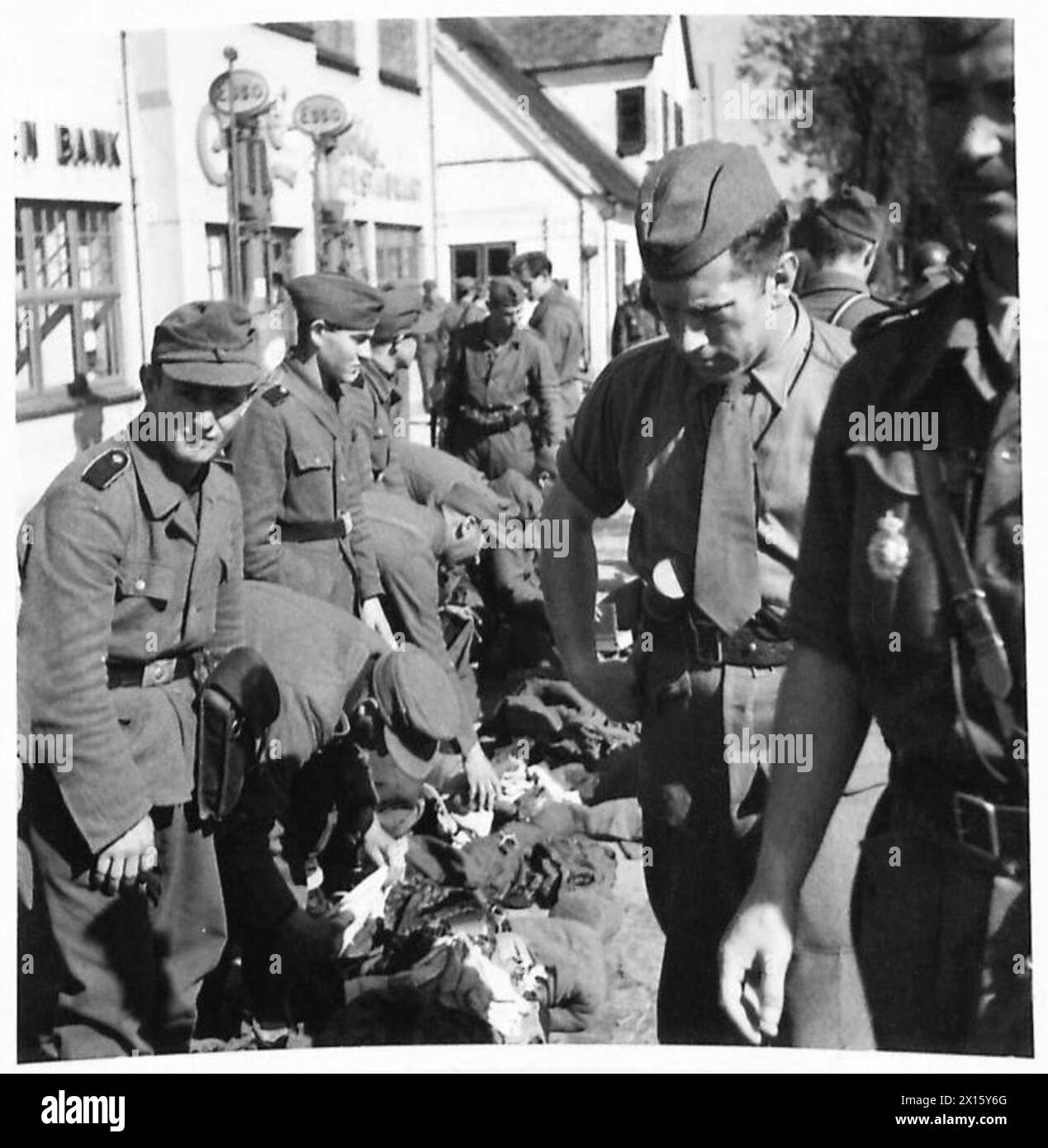 Ss officers group hi-res stock photography and images - Alamy