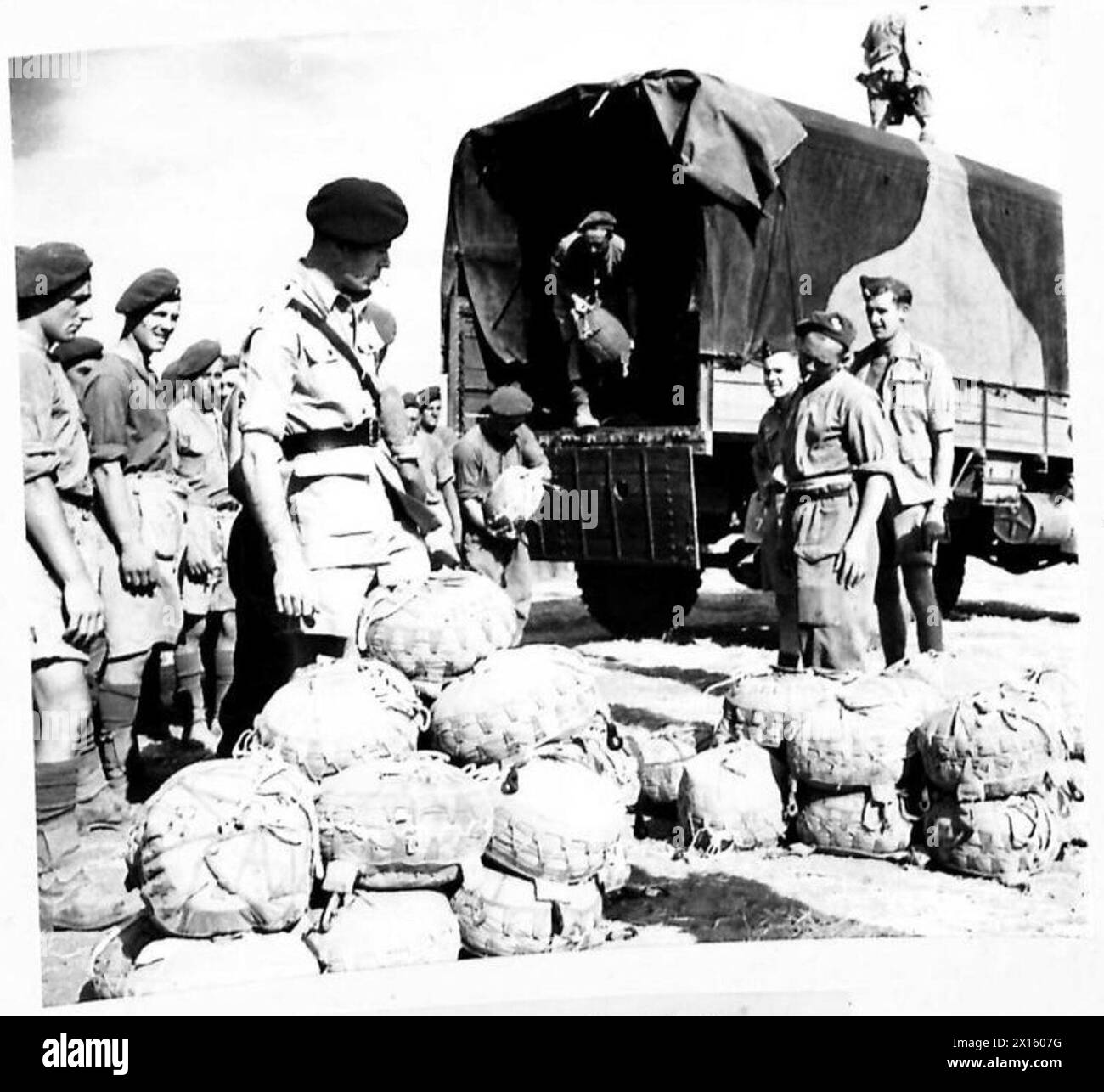 Raf lorry hi-res stock photography and images - Alamy