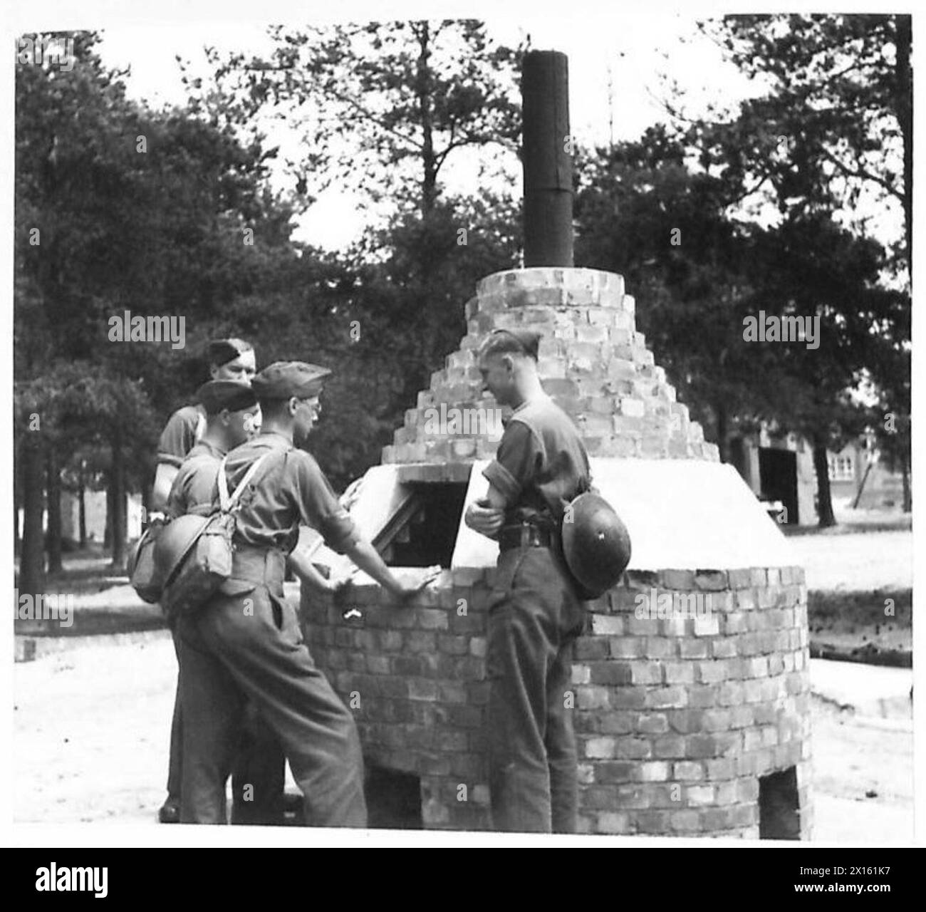A field incinerator is demonstrated at the School of Hygiene in ...