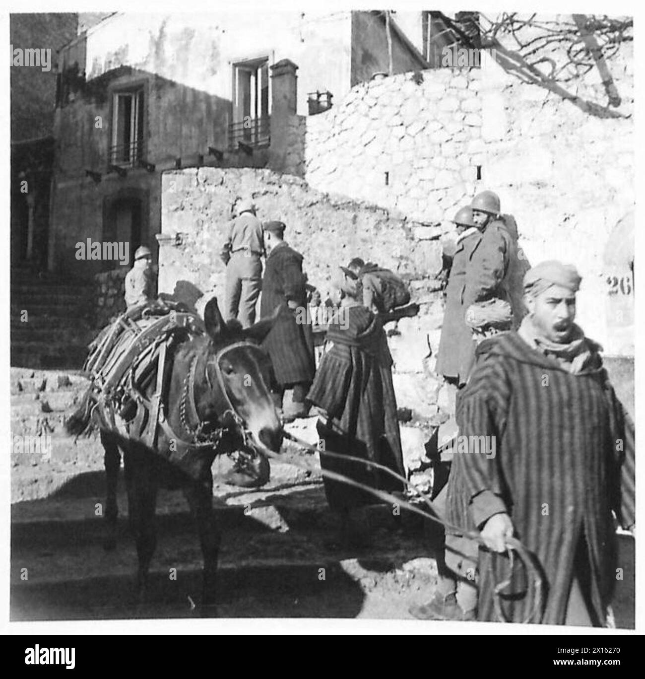 ITALY : FIFTH ARMYGOUMIERS IN ITALY - Goums returning from a patrol ...