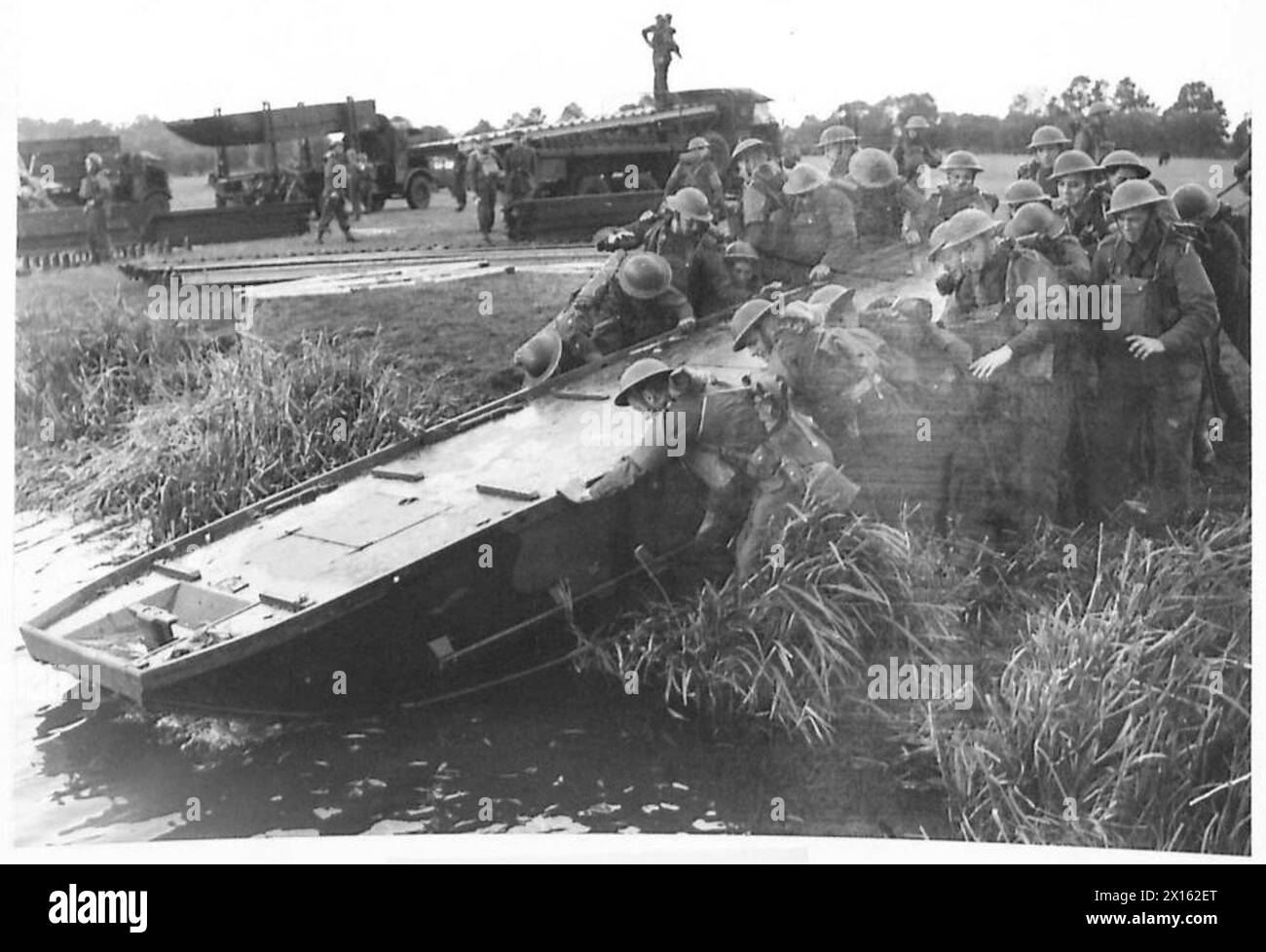 Launch of pontoon Cut Out Stock Images & Pictures - Alamy