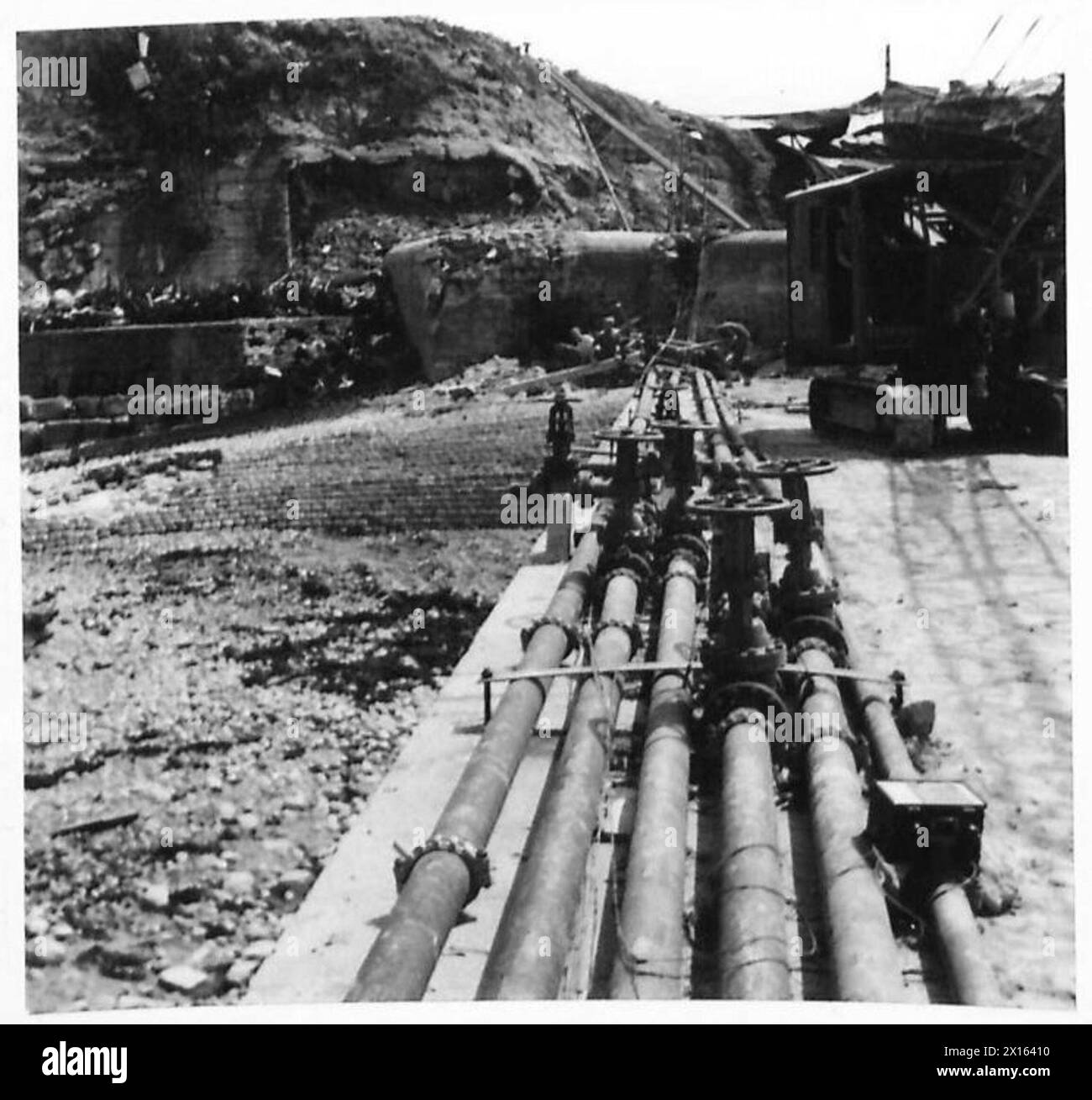 SPECIAL ASSIGNMENT FOR TN5 - The following pictures consist of tankage ...